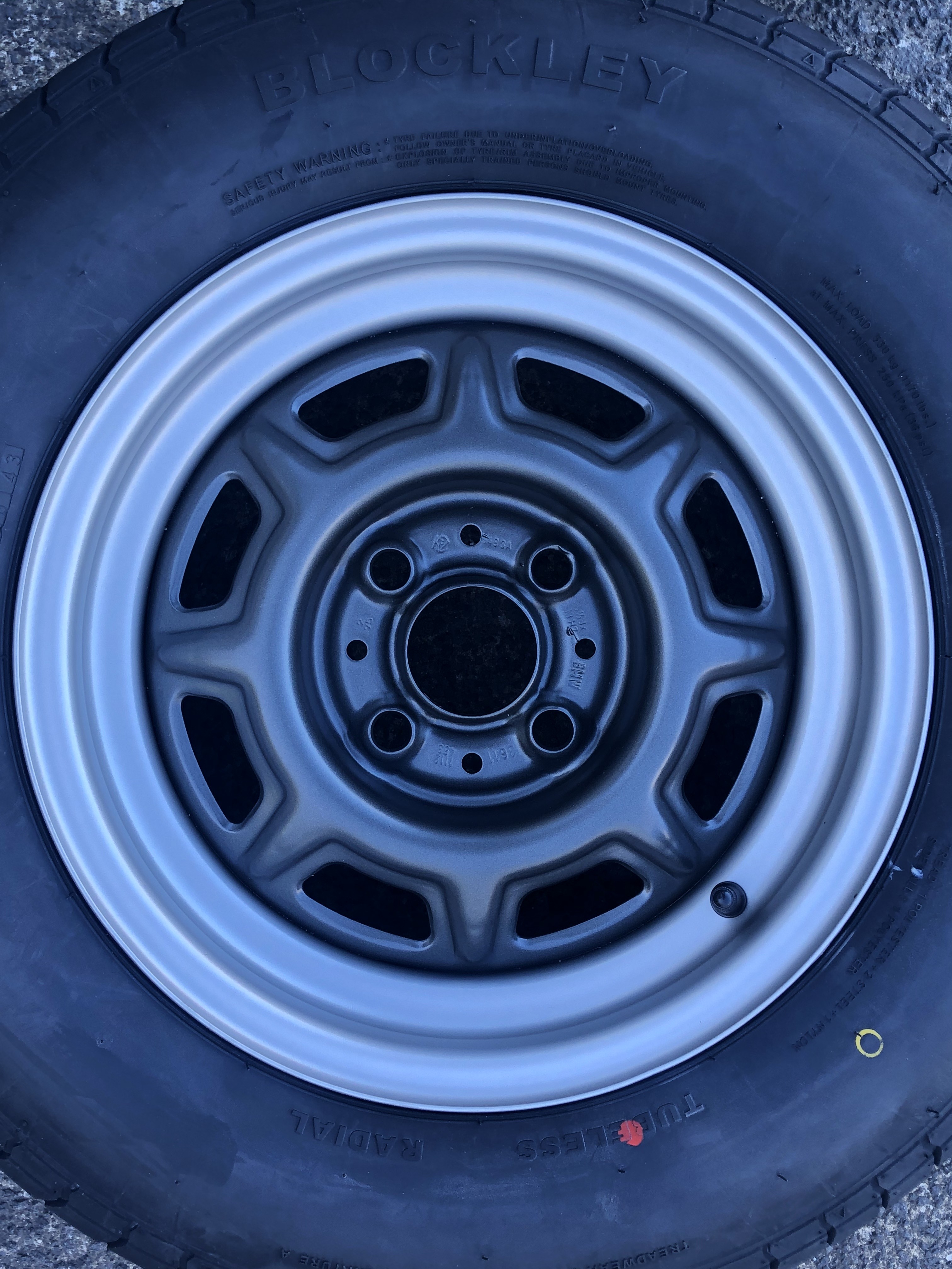 Turbo steel wheel correct colors? - Page 2 |﻿ BMW 2002 Turbo Discussion