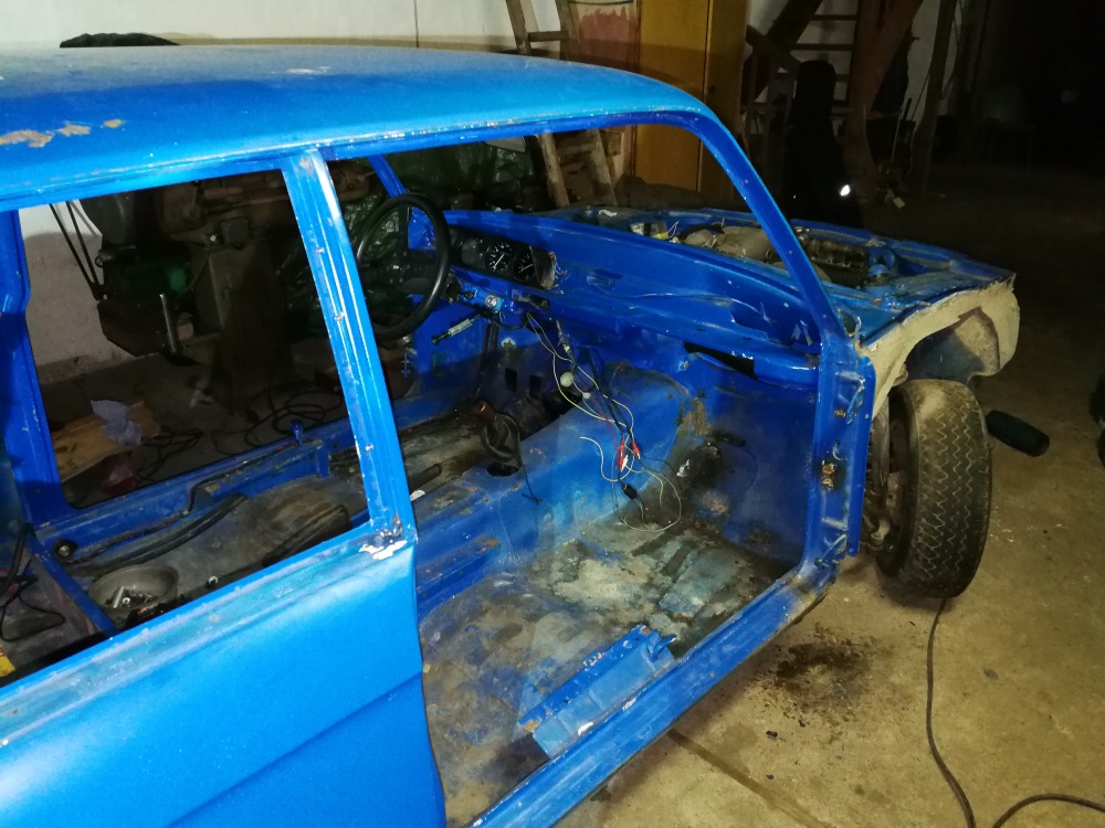 2730093 - BMW 2002 and BMW Neue Klasse Registry - 2002FAQ