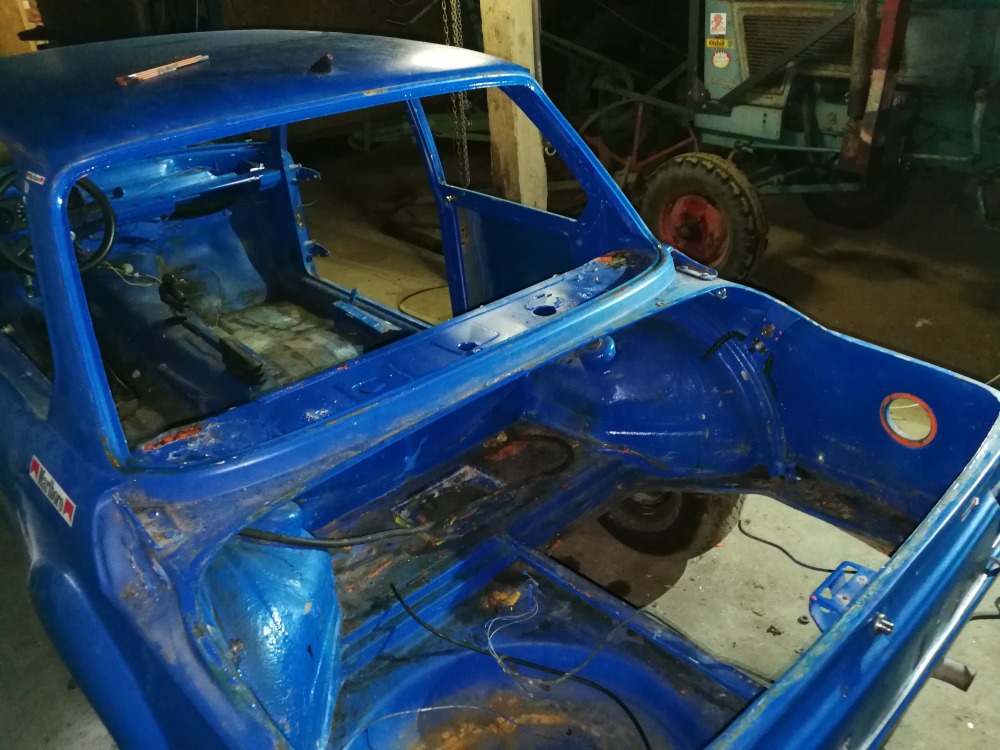 2730093 - BMW 2002 and BMW Neue Klasse Registry - 2002FAQ