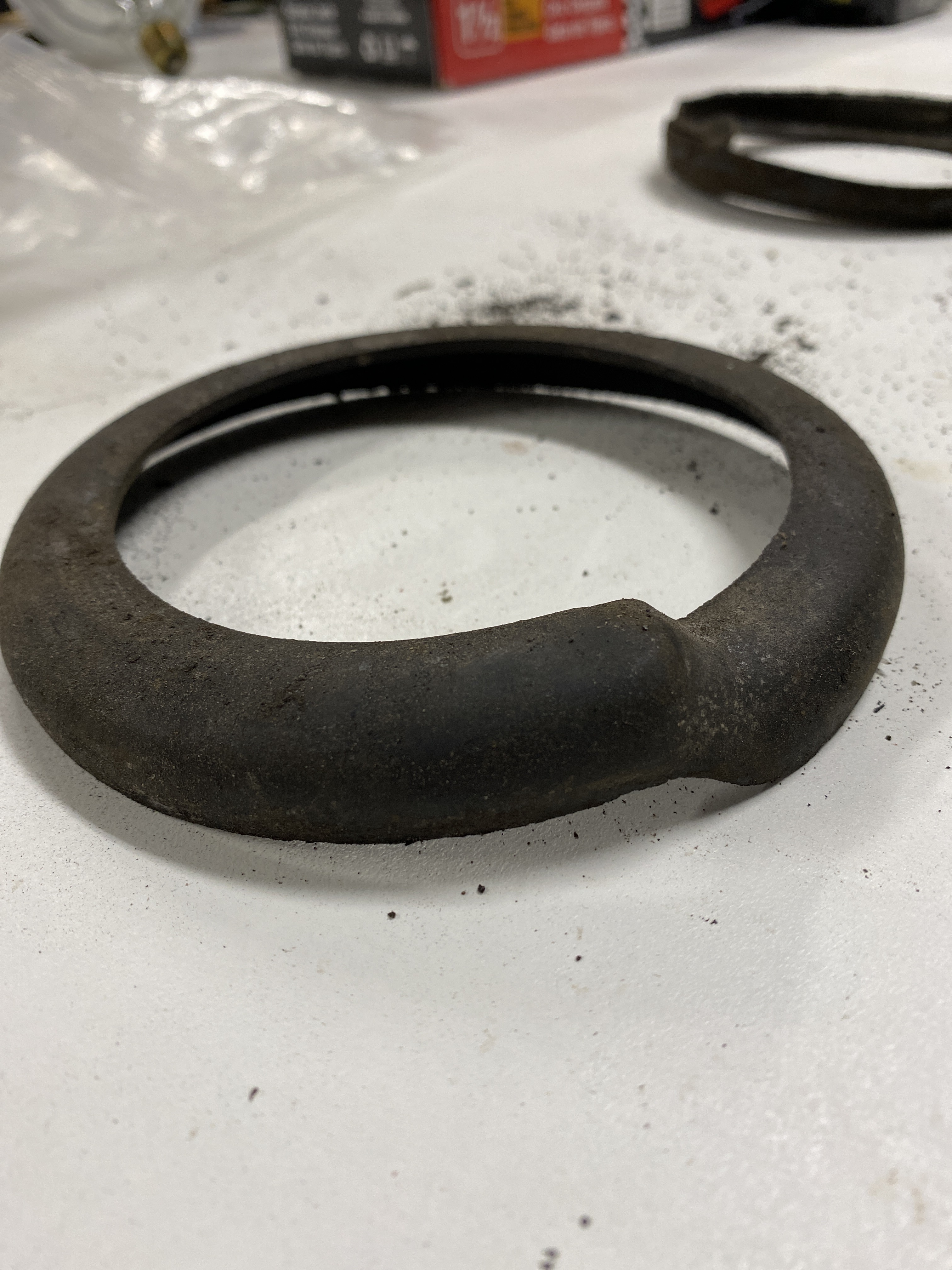 Front spring pads - Miscellaneous - 2002FAQ