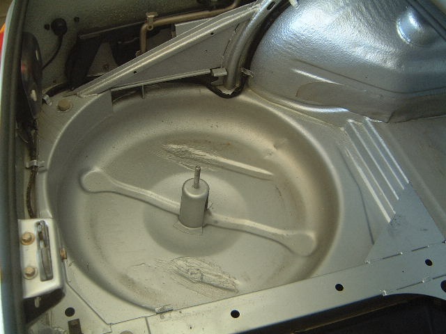 Trunk wheel well trim |﻿ BMW 2002 and other '02