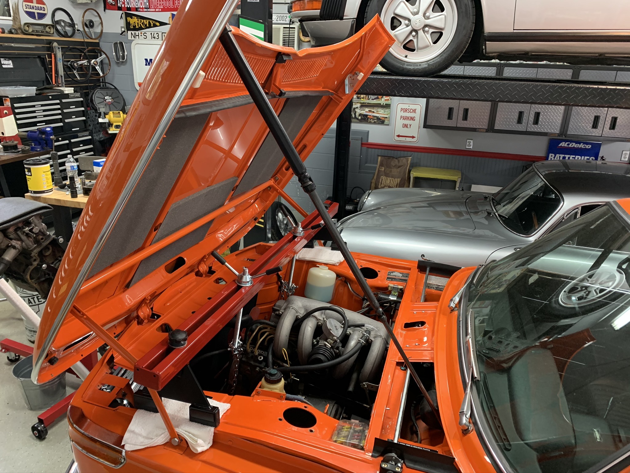 Lift body or drop subframes? |﻿ BMW 2002 and other '02