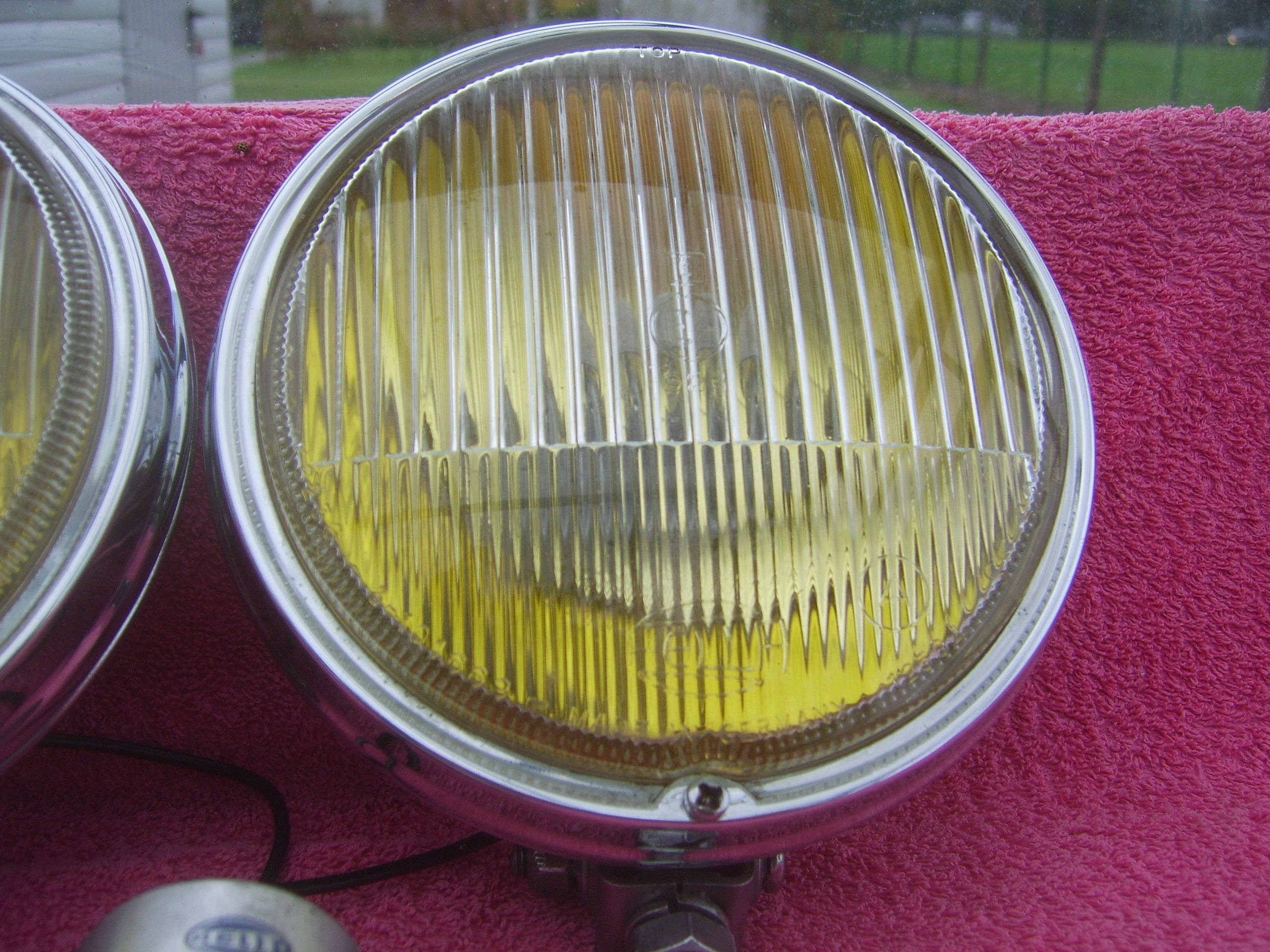 FS: Hella 142 Yellow Fog Lights |﻿ Miscellaneous