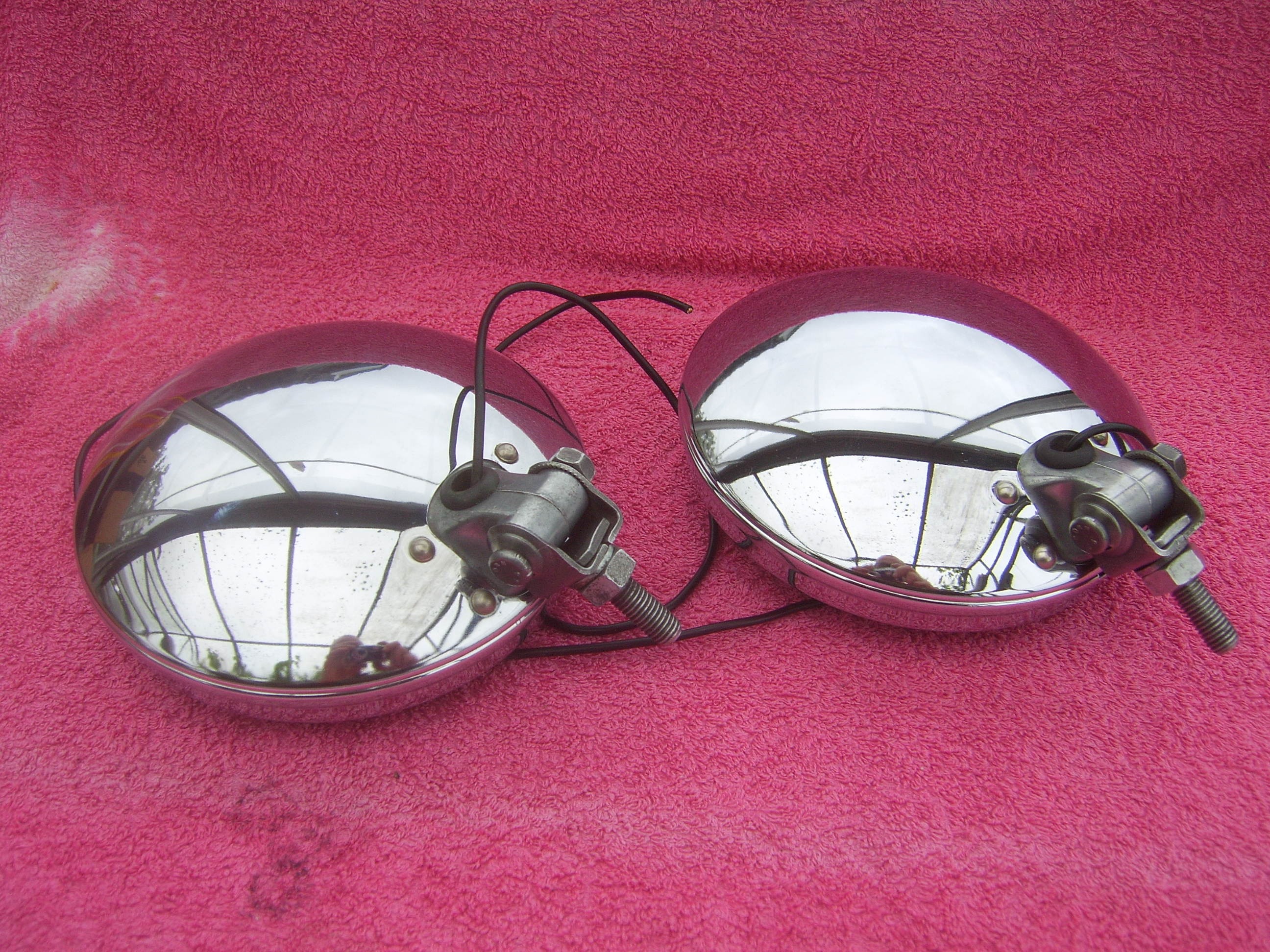 FS: Hella 142 Yellow Fog Lights |﻿ Miscellaneous