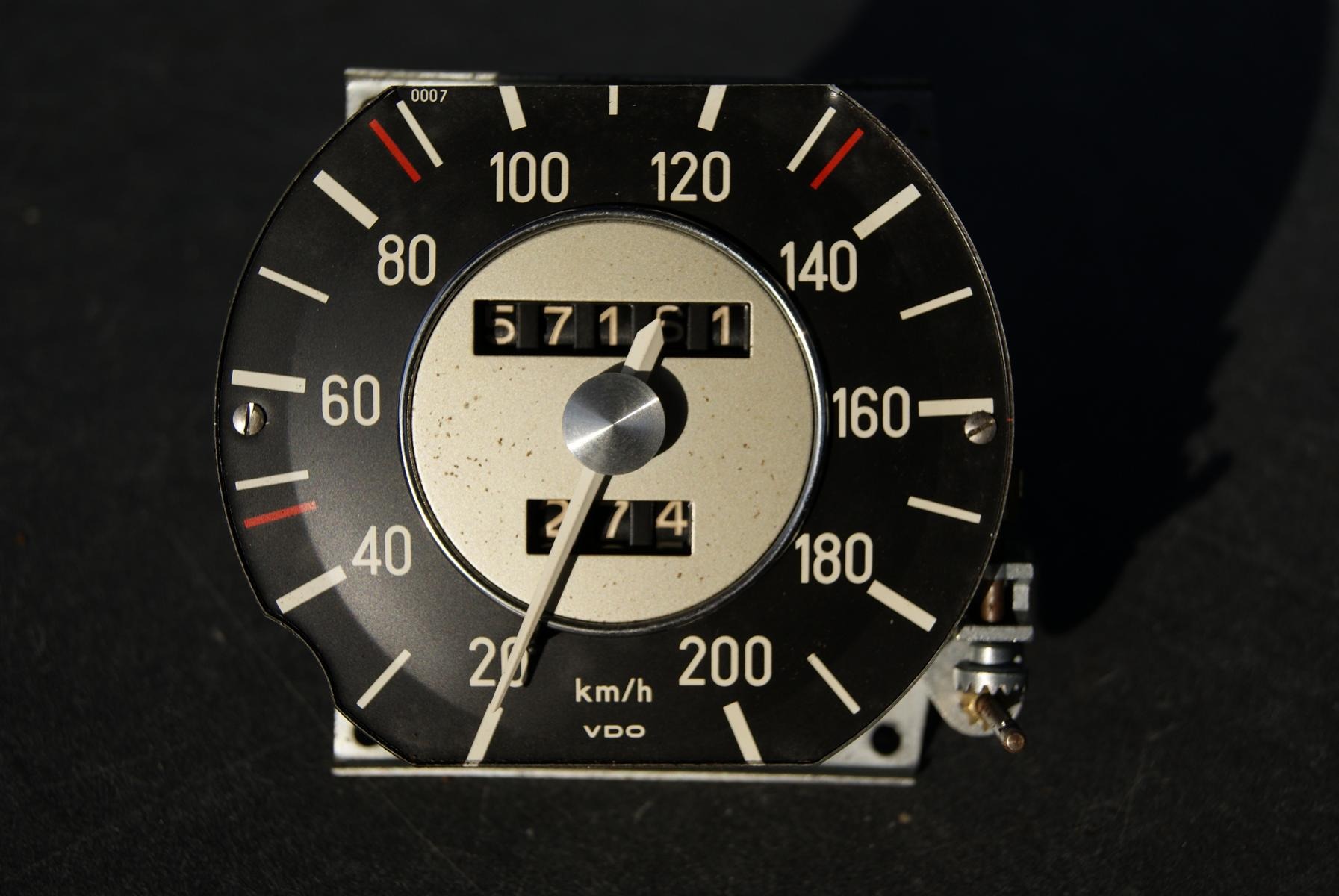 1st series instruments 200 KPH speedometer clock combo gauge ...