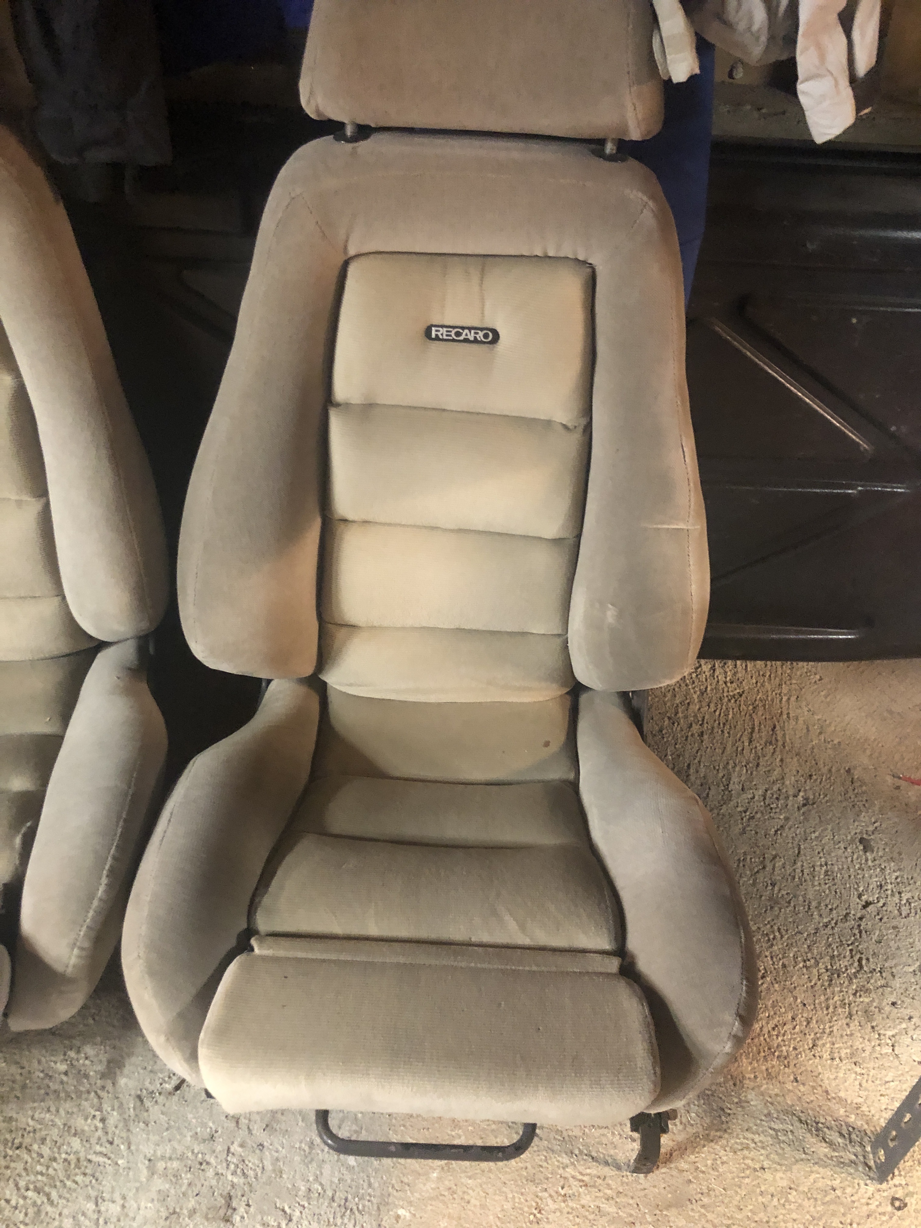 Complete Interior, Tan, Recaros up front |﻿ Miscellaneous