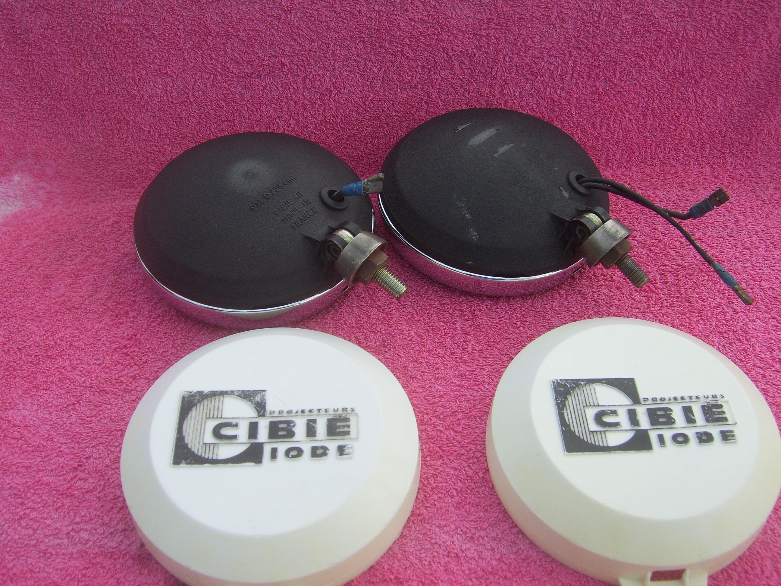 FS: Cibie 40 Iode Fog Lights + Covers |﻿ Miscellaneous