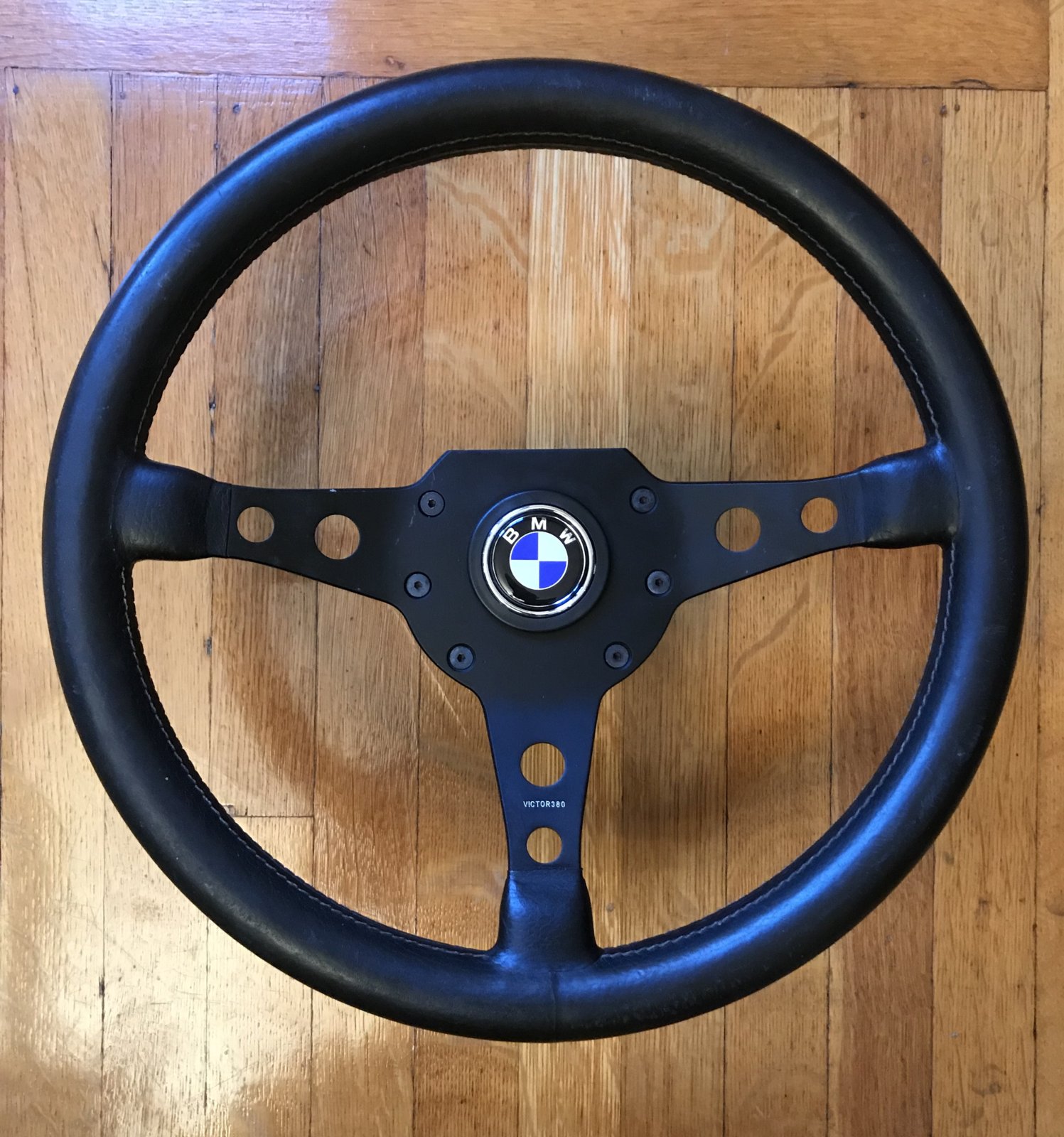 FS: Victor F Steering Wheel - Miscellaneous - 2002FAQ