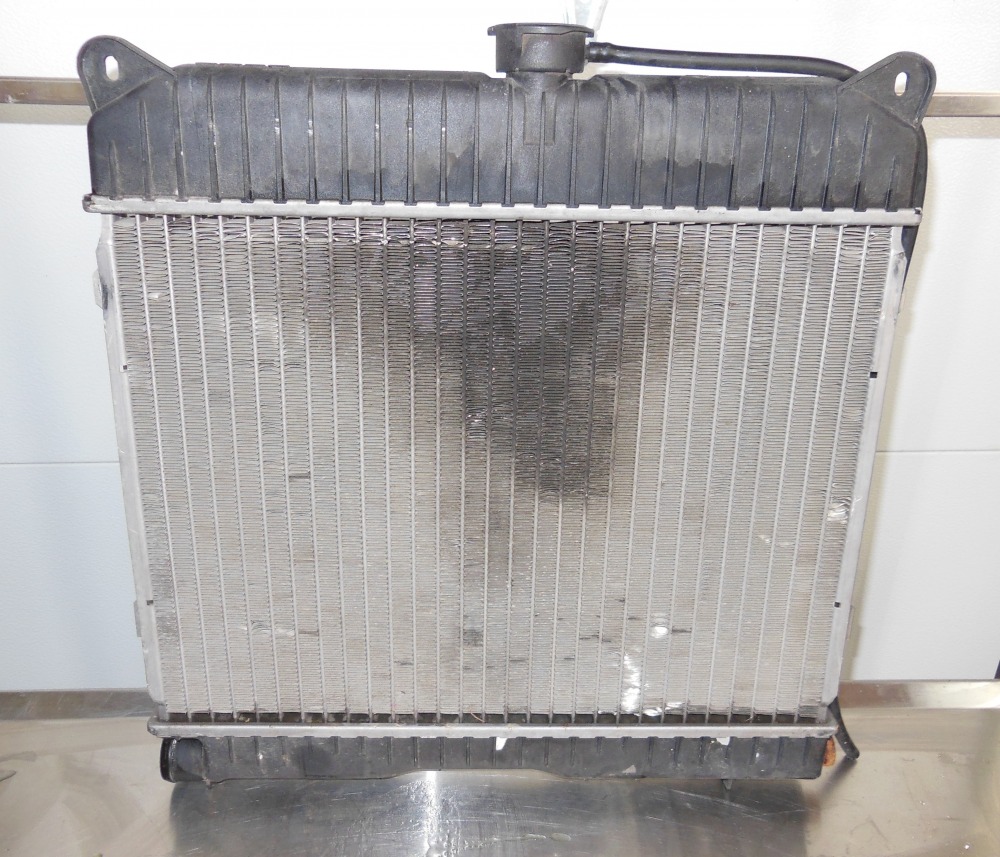 BMW E21 Behr Late Radiator P/N 17111121114 - Miscellaneous - 2002FAQ