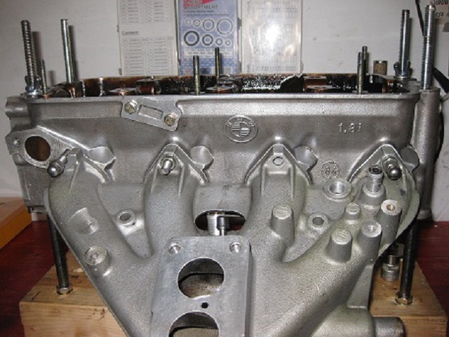 M10B18 - BMW 2002 and other '02 - 2002FAQ