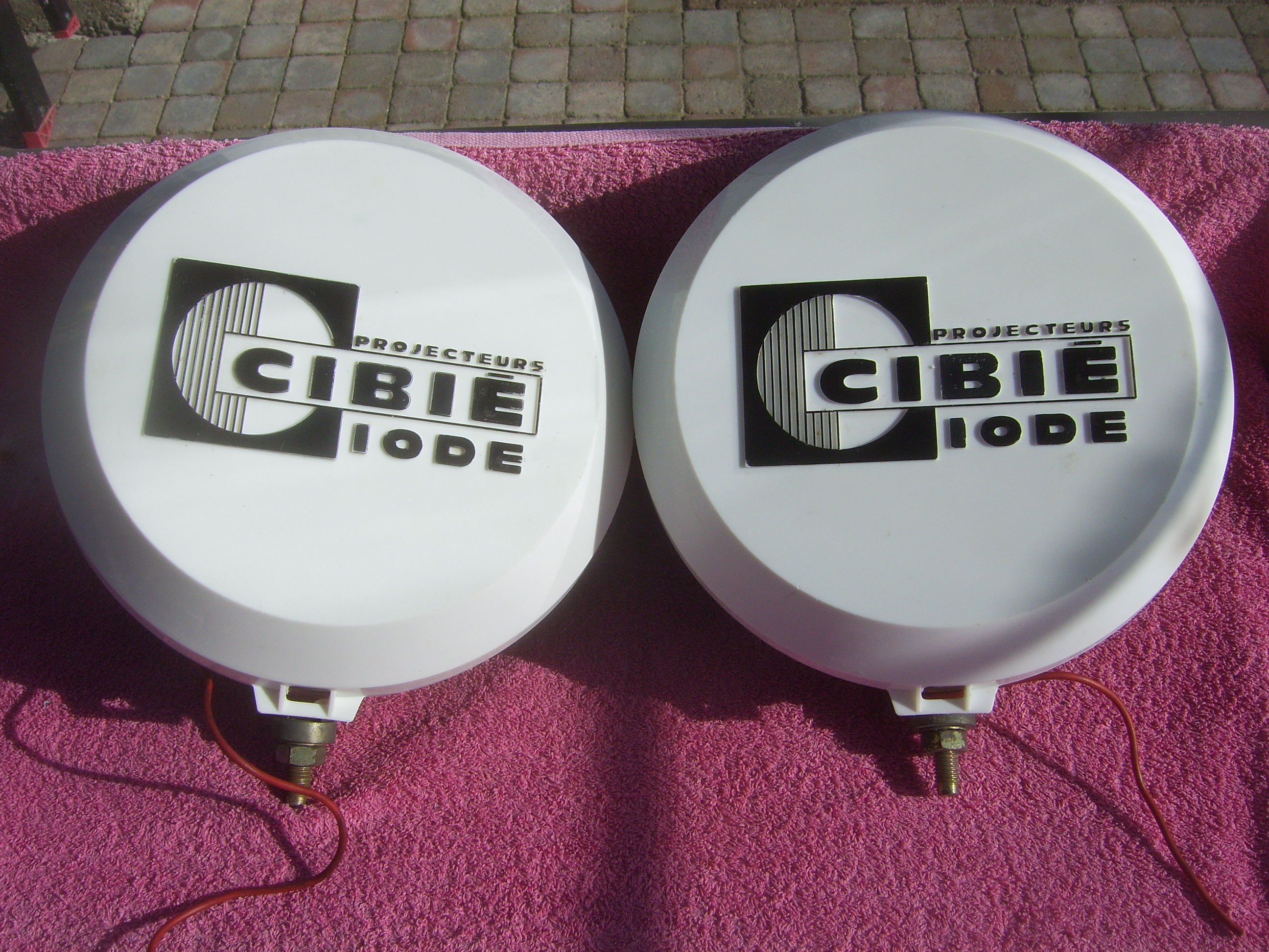 FS: Cibie Super Oscars Driving Lights + Covers |﻿ Miscellaneous