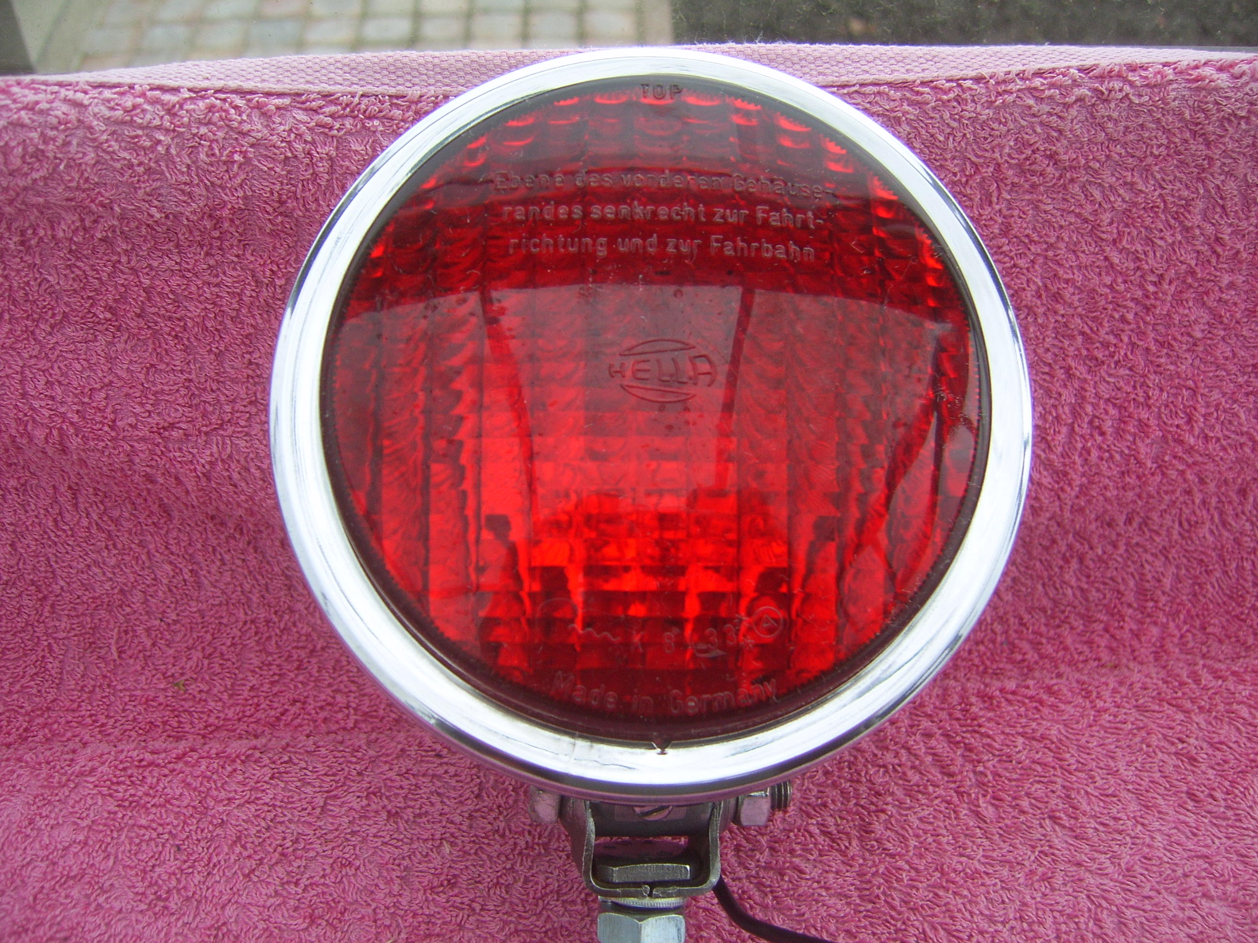 FS: Hella Red Rear Fog Light - Miscellaneous - 2002FAQ