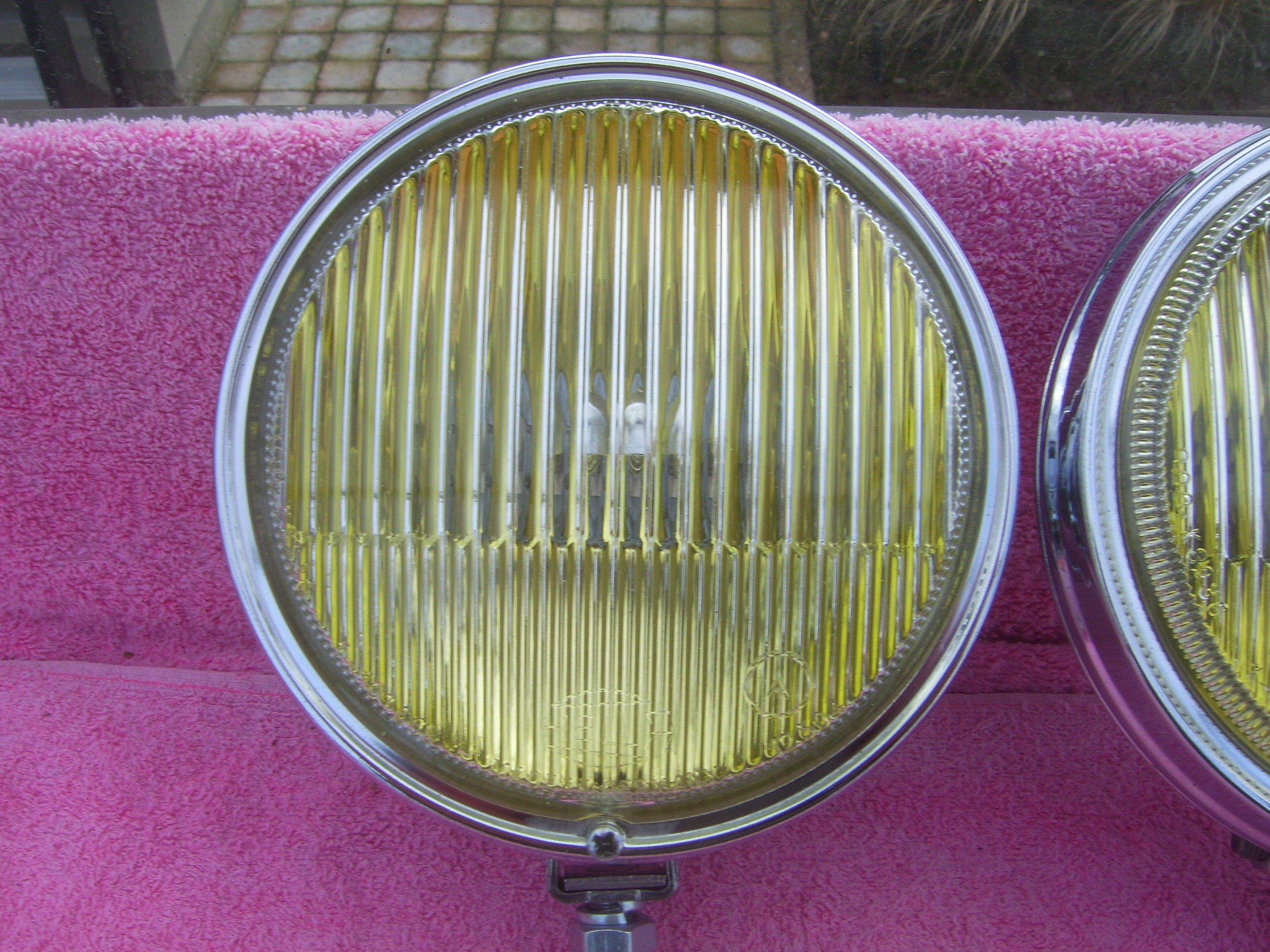 FS: Hella 142 Yellow Fog Lights - Miscellaneous - 2002FAQ