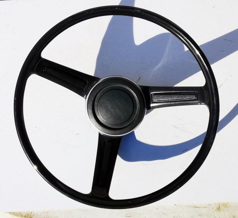 400mm 3-spoke steering wheel SOLD |﻿ Miscellaneous