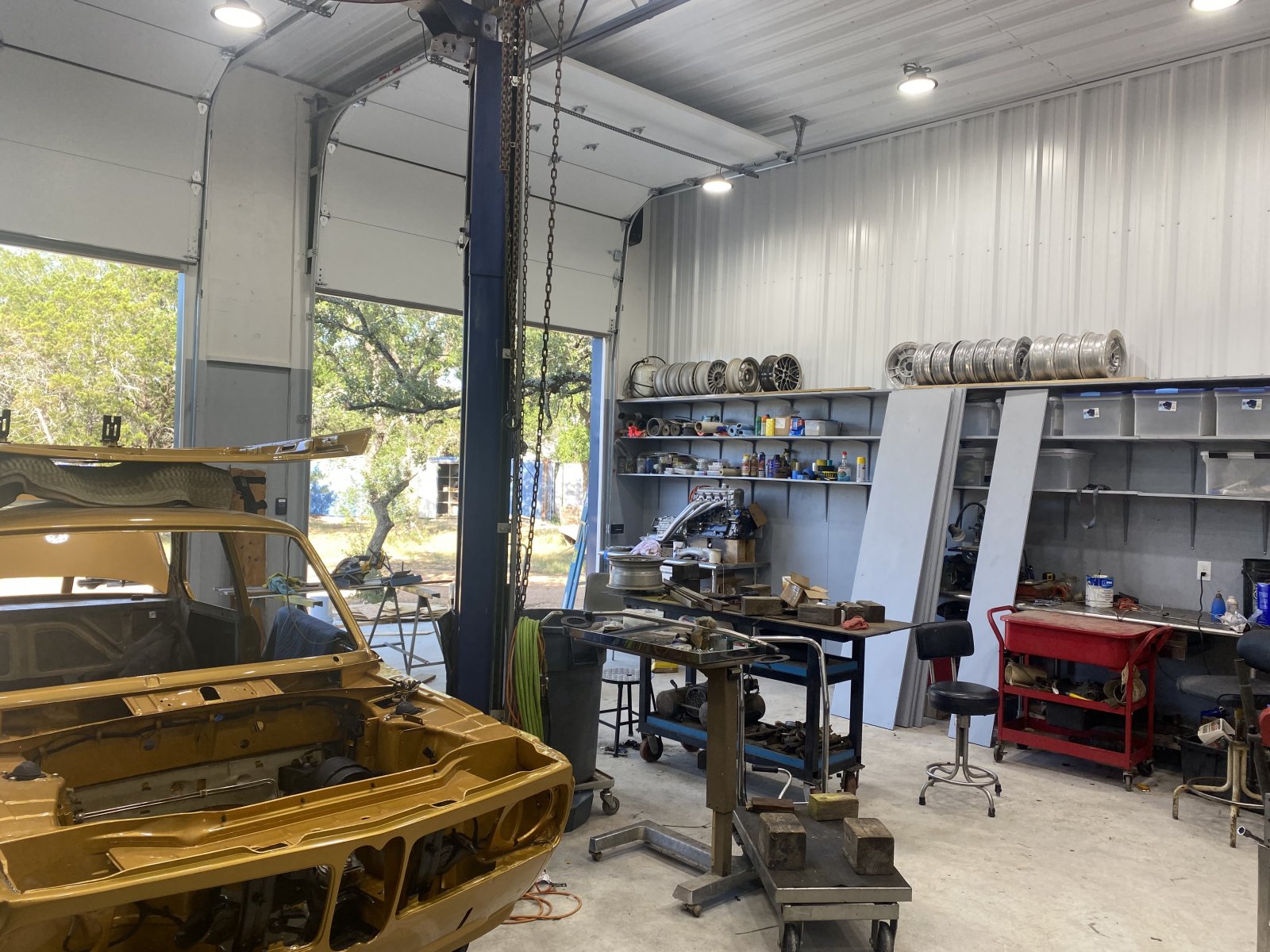 1F42176F-300C-4ECB-B7B8-9C0CE7D22B42.jpeg - Images - BMW 2002 FAQ