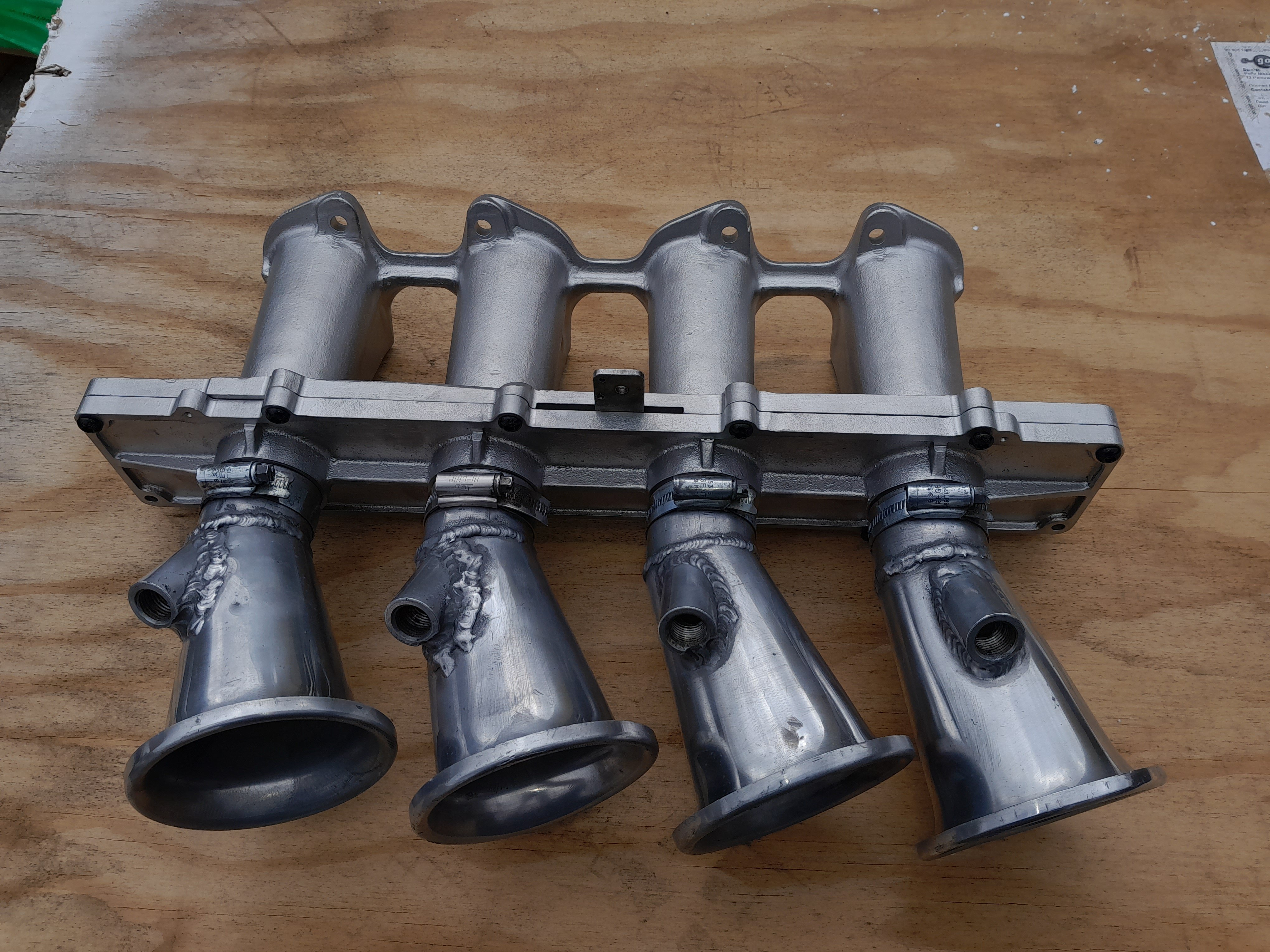 Formula 3 Slide throttles - BMW 2002 and other '02 - 2002FAQ