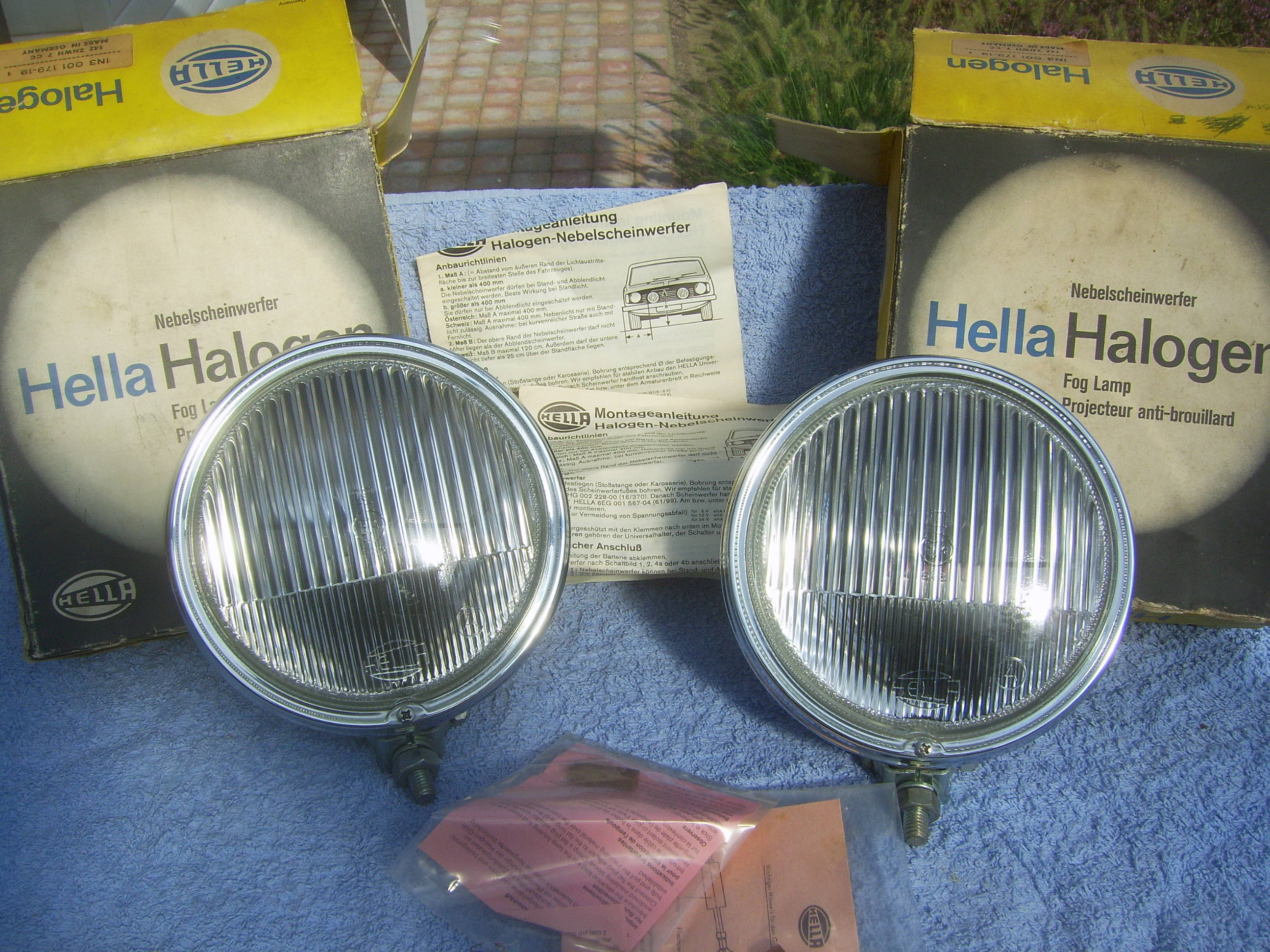 SOLD Set NOS Hella 142 Clear Fog Lights - Miscellaneous - 2002FAQ