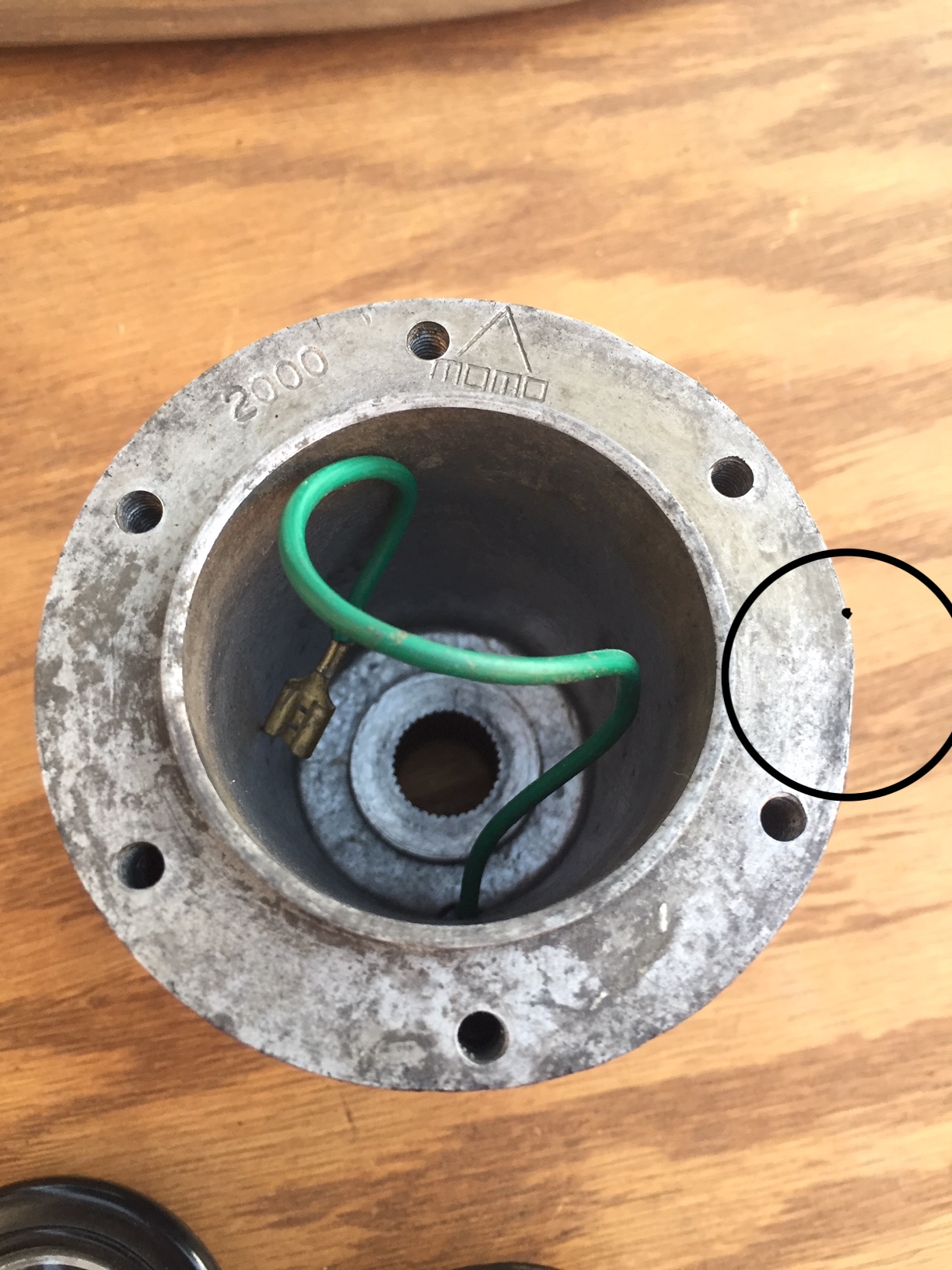 Rare MOMO solid hub with MOMO horn button |﻿ Miscellaneous