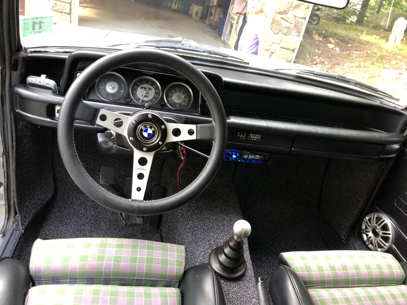no center console - Page 3 |﻿ BMW 2002 and other '02