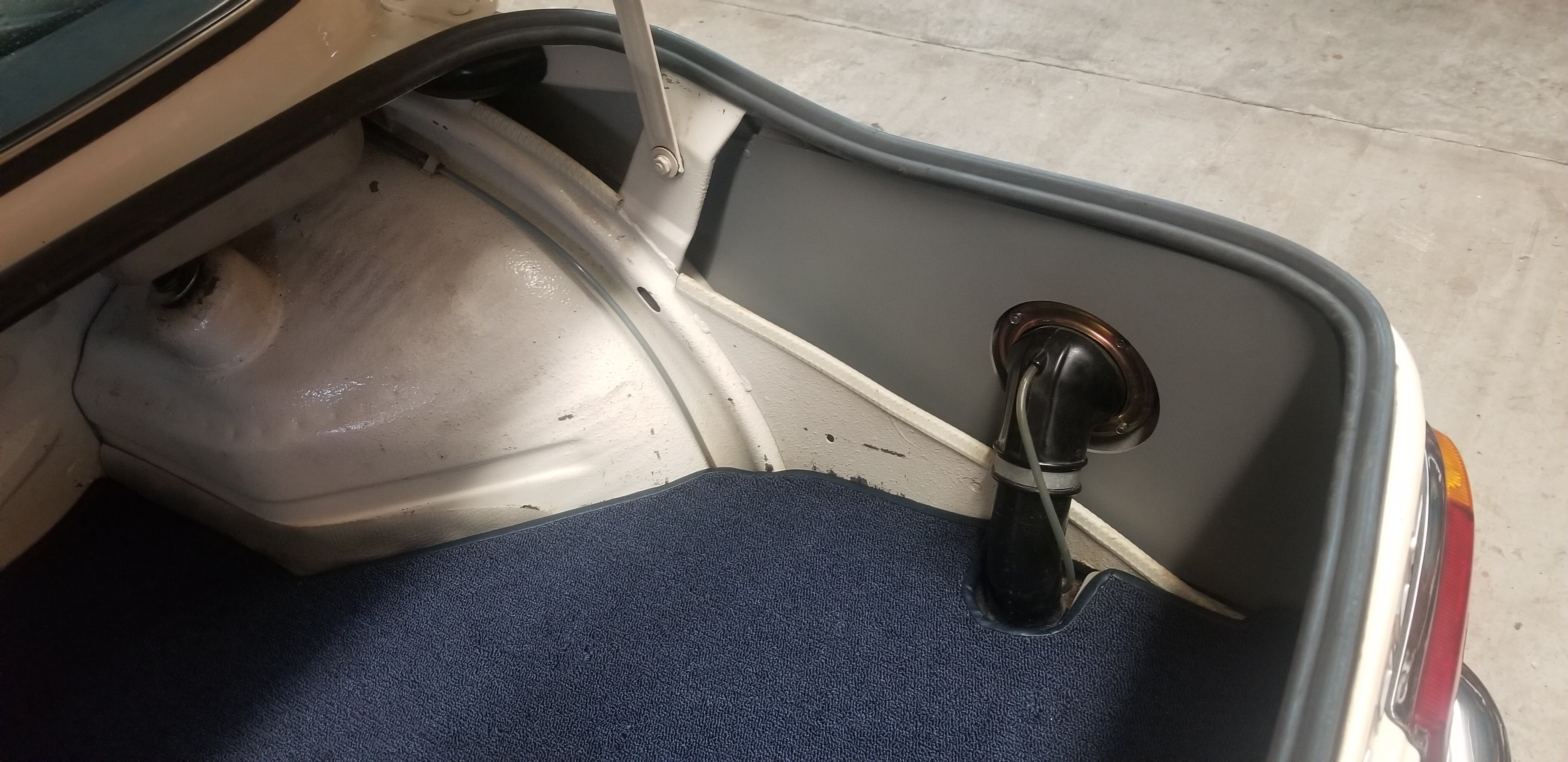 Installing Side Trunk Panels in a 74-76 |﻿ BMW 2002 and other '02