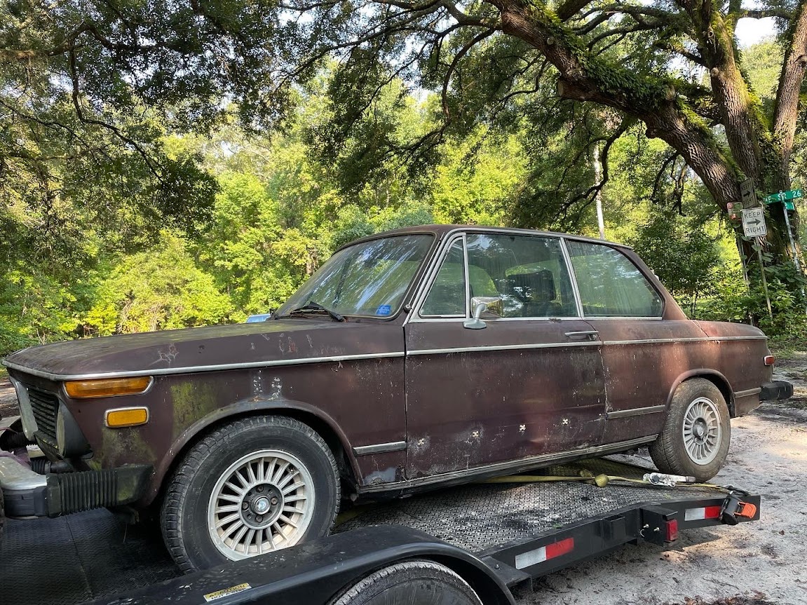 1974 tii Pulled Out of a Swamp |﻿ BMW 2002 and other '02