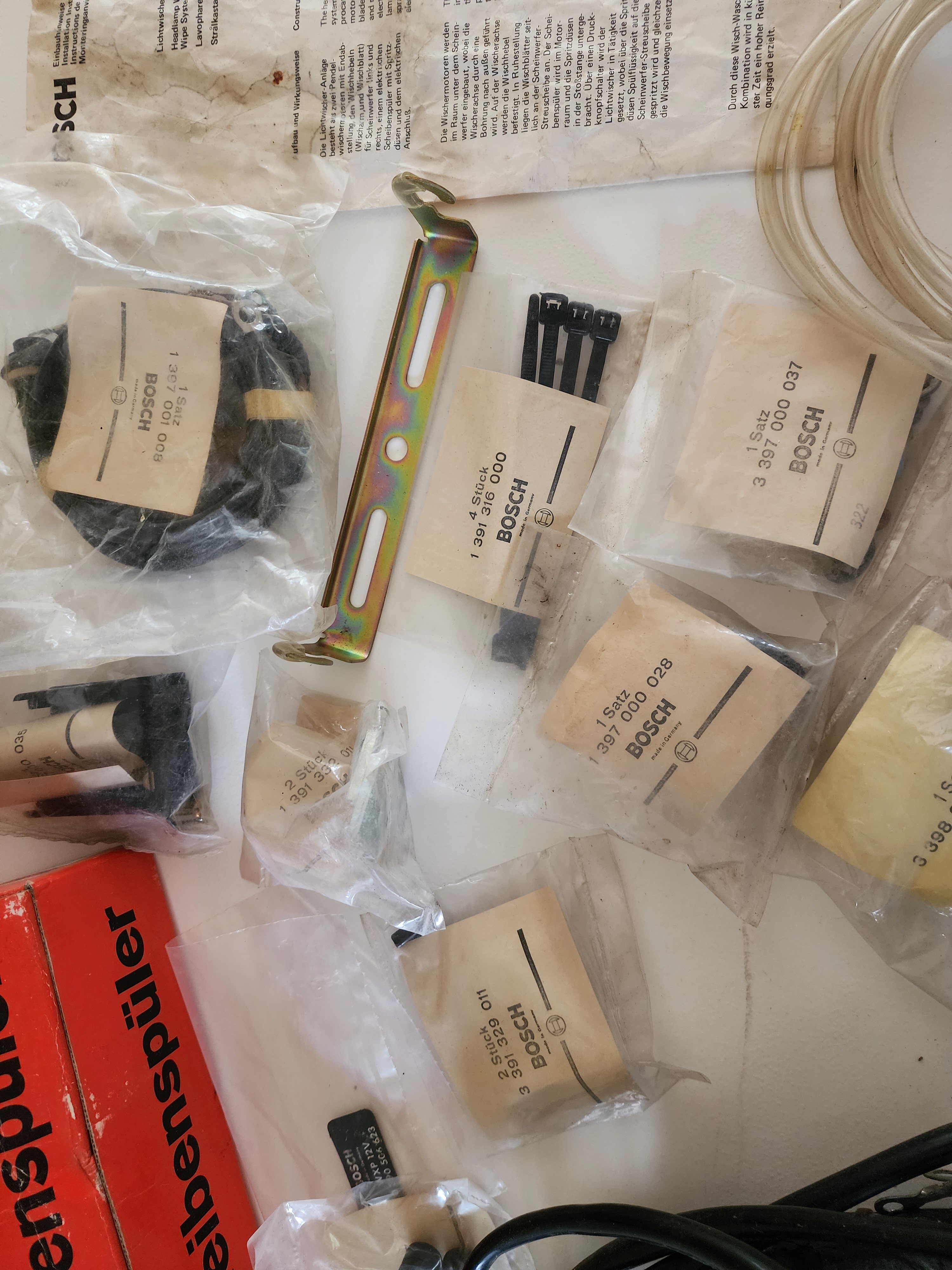 BMW 2002 Bosch Headlight Wiper System (NOS) ****RARE |﻿ Miscellaneous