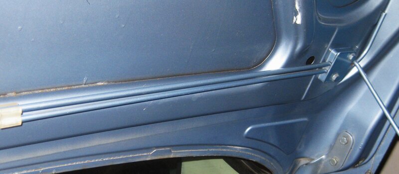 Trunk torsion-spring adjustment? - BMW 2002 and other '02 - 2002FAQ