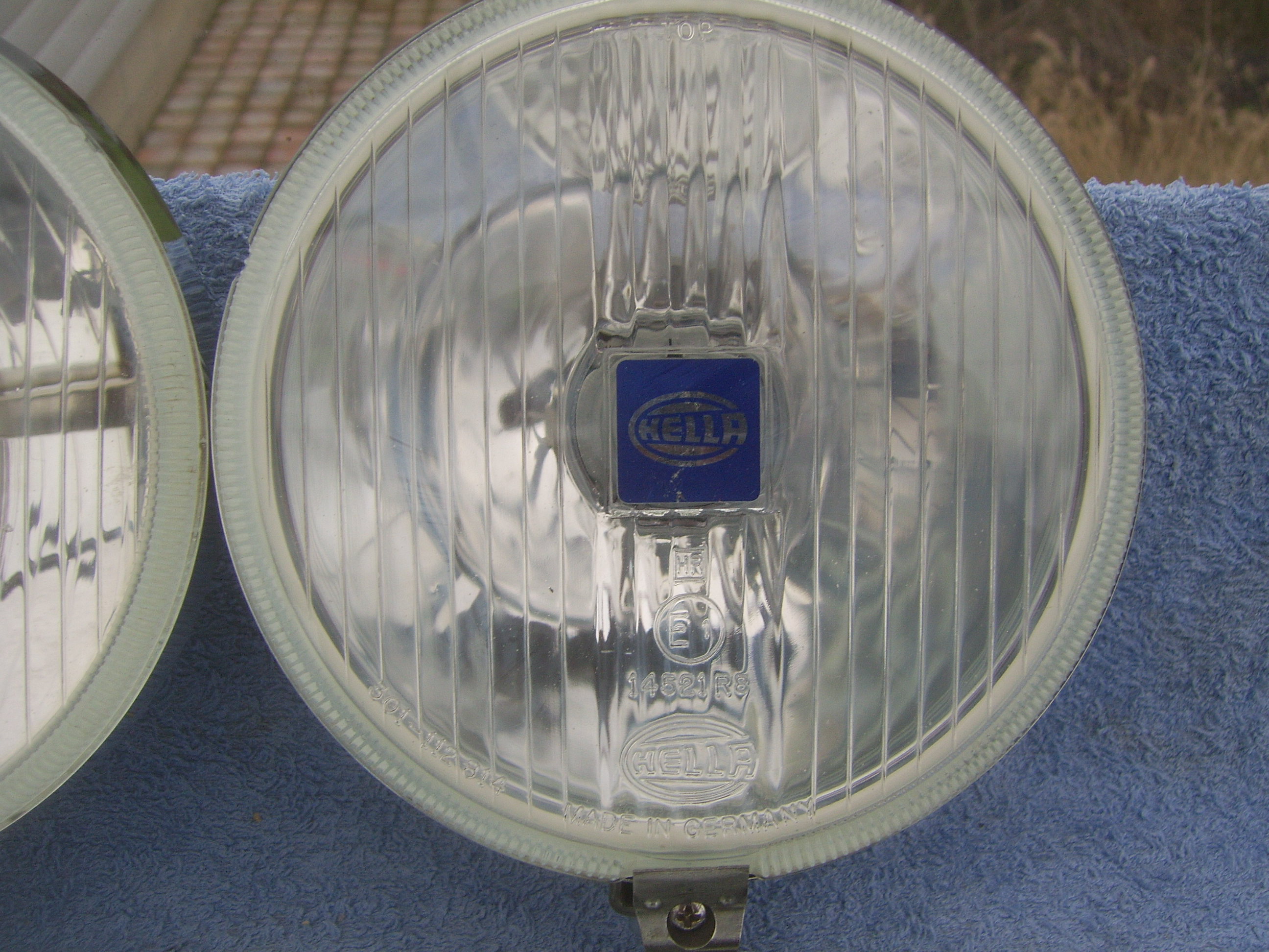 FS: Hella Halogen 160 Clear Driving Lights + Covers |﻿ Miscellaneous