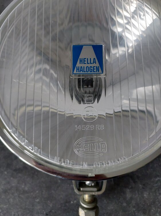 NOS Pair Hella 170 Fernscheinwerfer / Driving Lamps + Covers ...