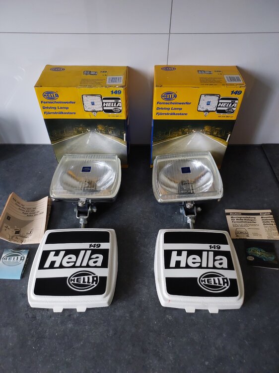 NOS Original Set Hella 149 + Covers Fernscheinwerfer - Miscellaneous ...