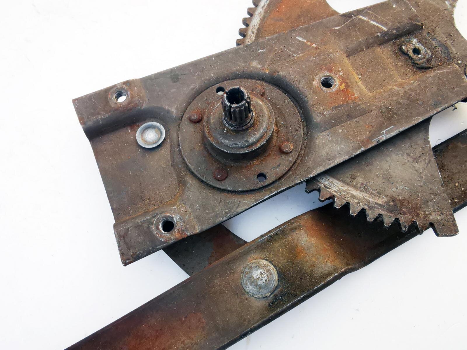 BMW 1502-2002 window lifter left + right - Miscellaneous - 2002FAQ