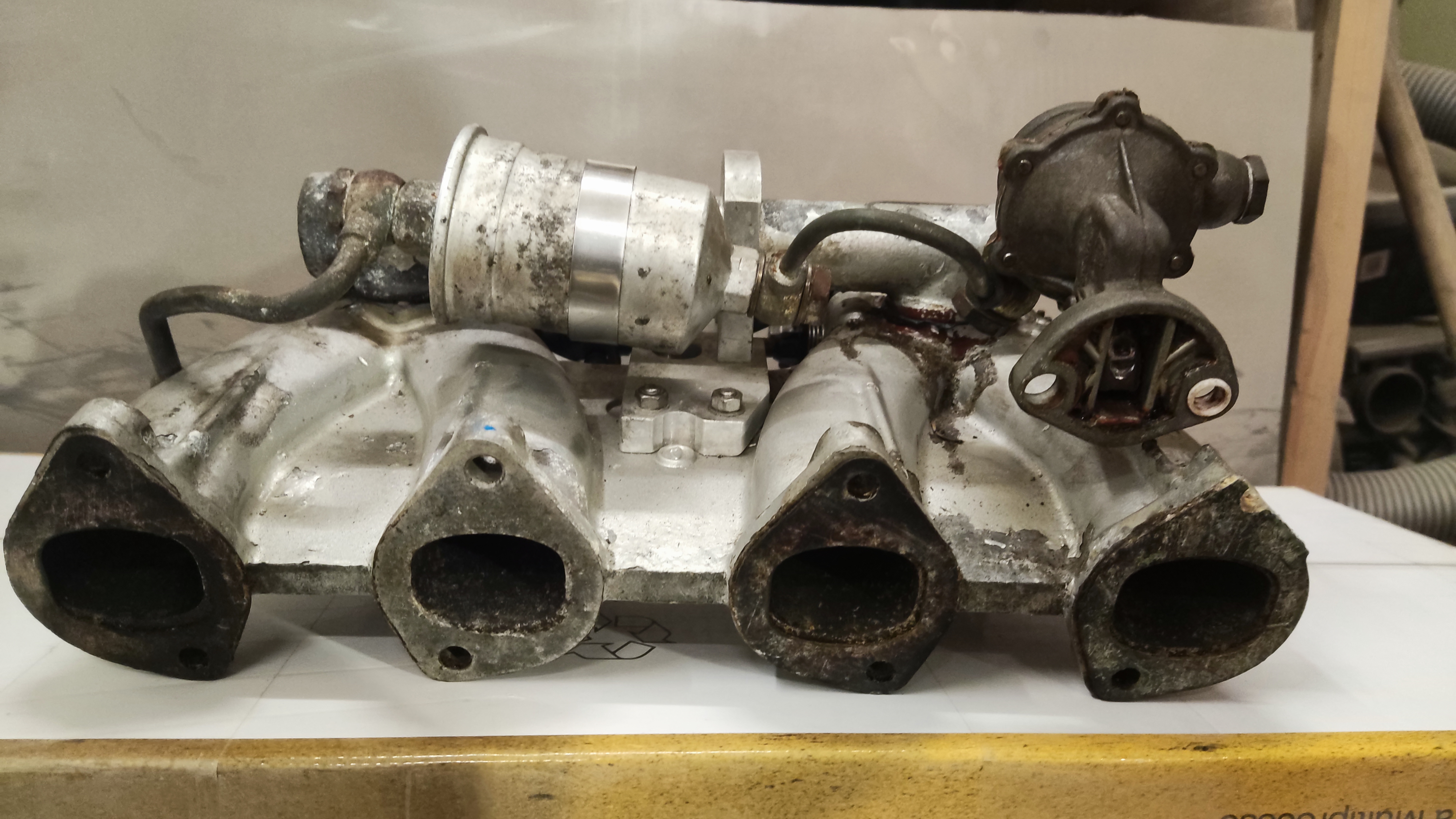 Marine B130 Dual carb intake - BMW 2002 and other '02 - 2002FAQ