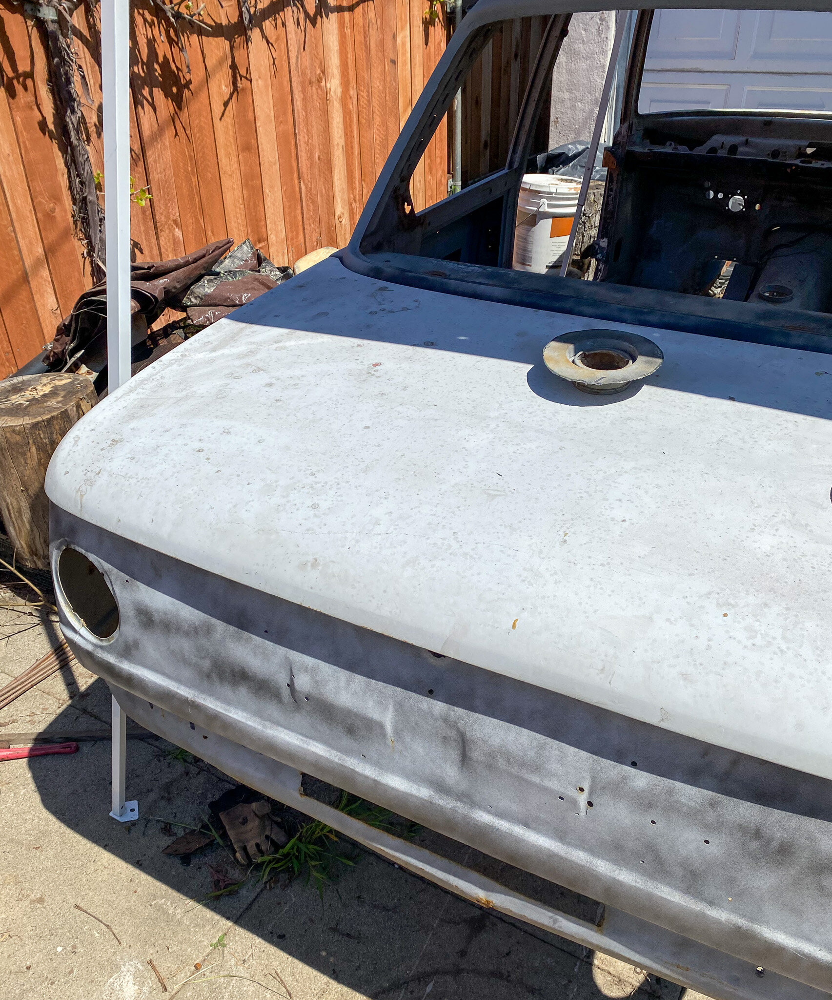 Welding has begun! "The Cattle Chaser" |﻿ 1969 BMW 1600-2 "The Cattle ...