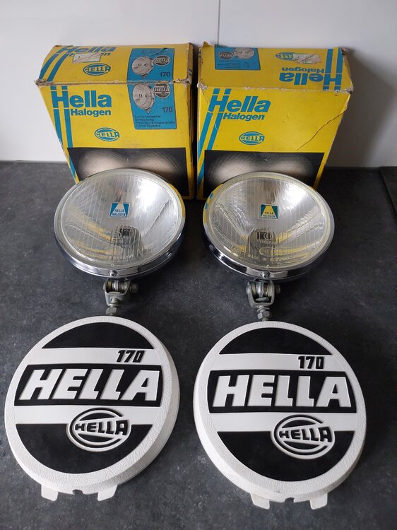 NOS Pair Hella 170 Fernscheinwerfer / Driving Lamps + Covers ...