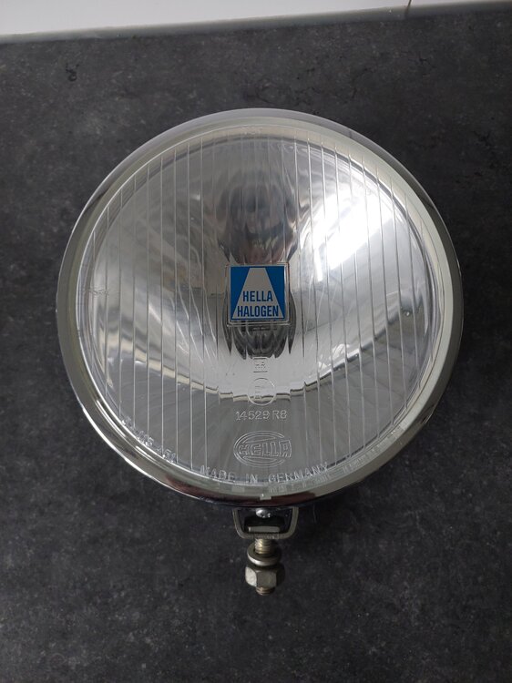 NOS Pair Hella 170 Fernscheinwerfer / Driving Lamps + Covers ...