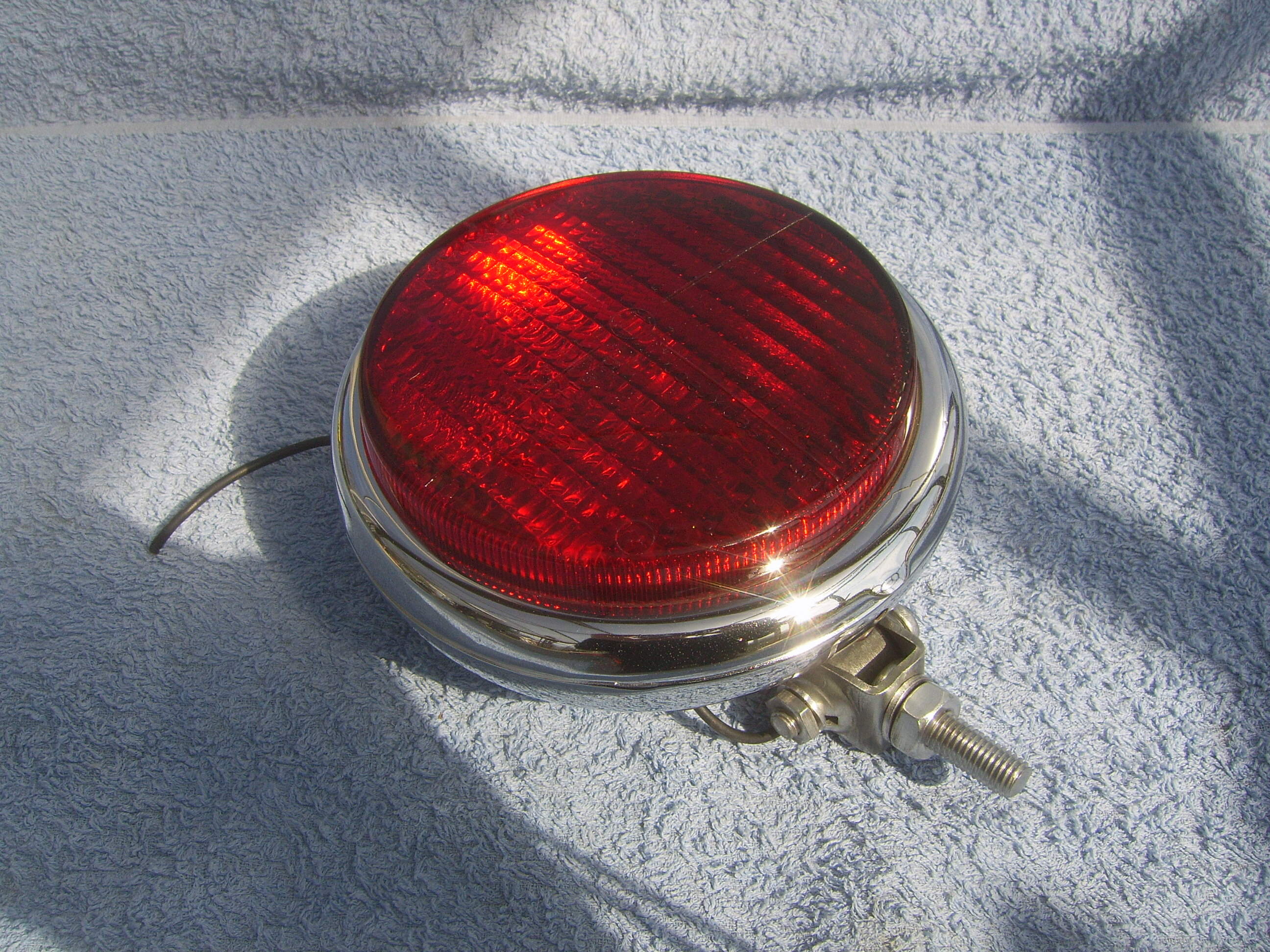 FS: Bosch Red Rear Fog Light - Miscellaneous - 2002FAQ