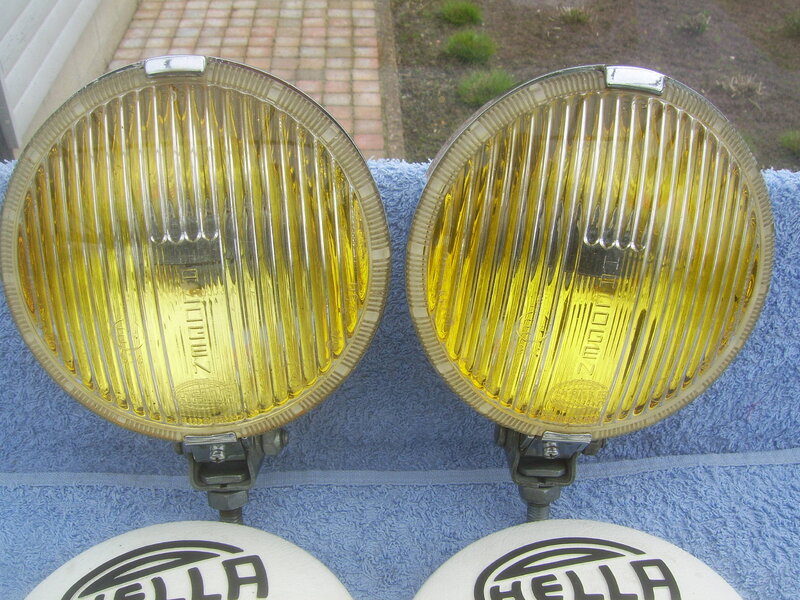 FS: Hella Halogen Yellow Fog Lights + NOS Covers |﻿ Miscellaneous