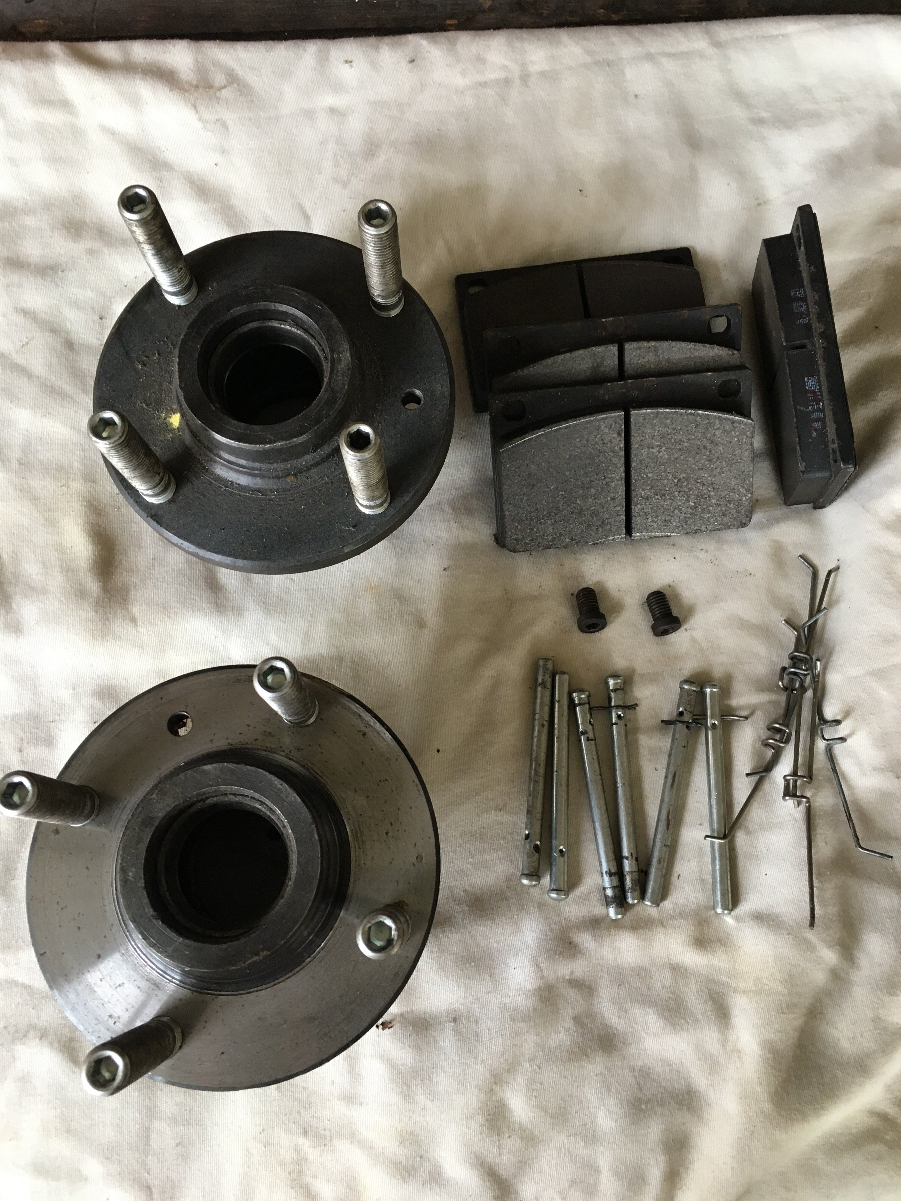 Small bearing hubs - Miscellaneous - 2002FAQ