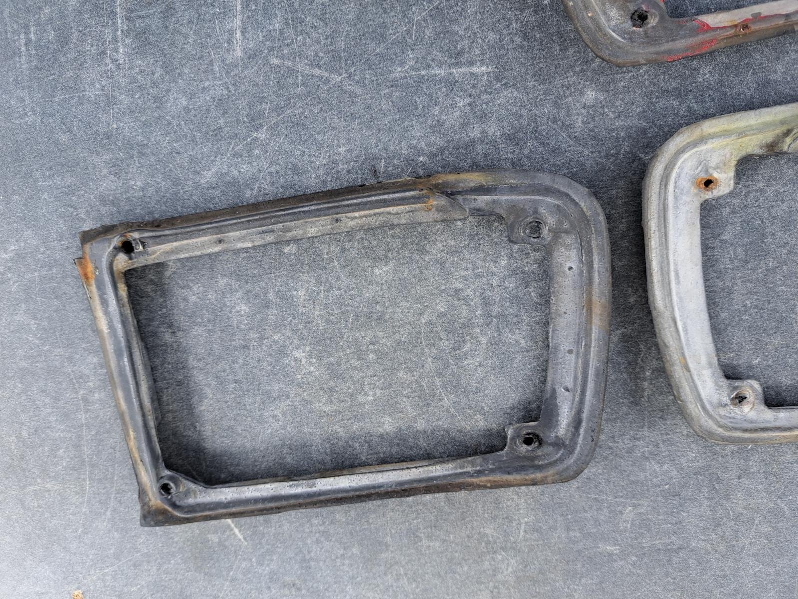 Tail light parts, chrome frames, gaskets, reflector |﻿ Miscellaneous