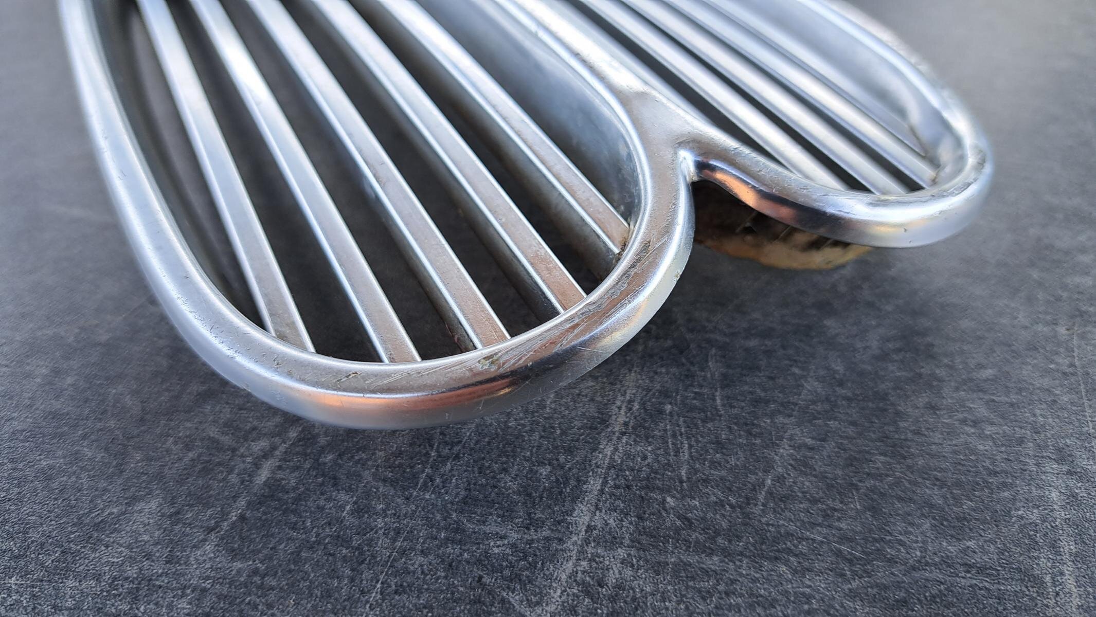 10 slat kidney grill for NK and early 02 1600 |﻿ Body and Interior