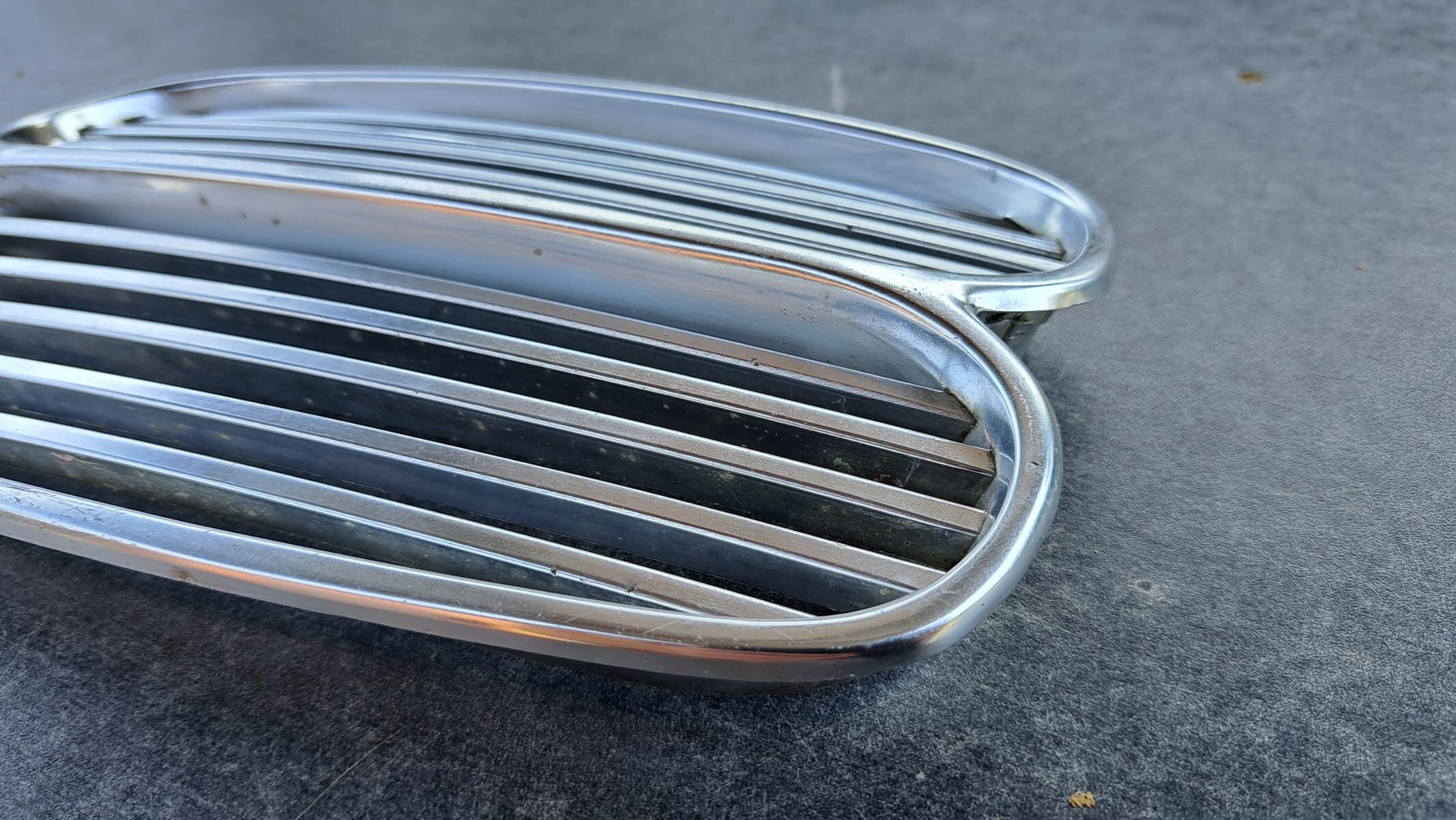 10 slat kidney grill for NK and early 02 1600 |﻿ Body and Interior