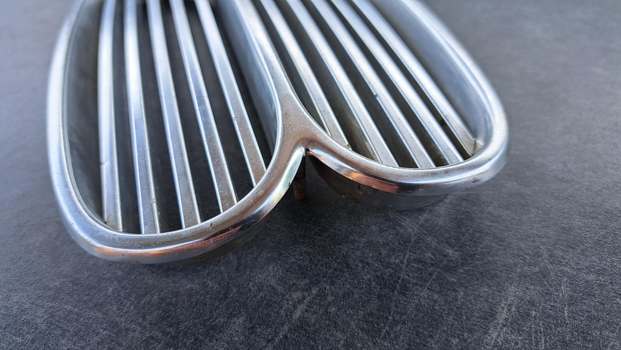 10 slat kidney grill for NK and early 02 1600 |﻿ Body and Interior