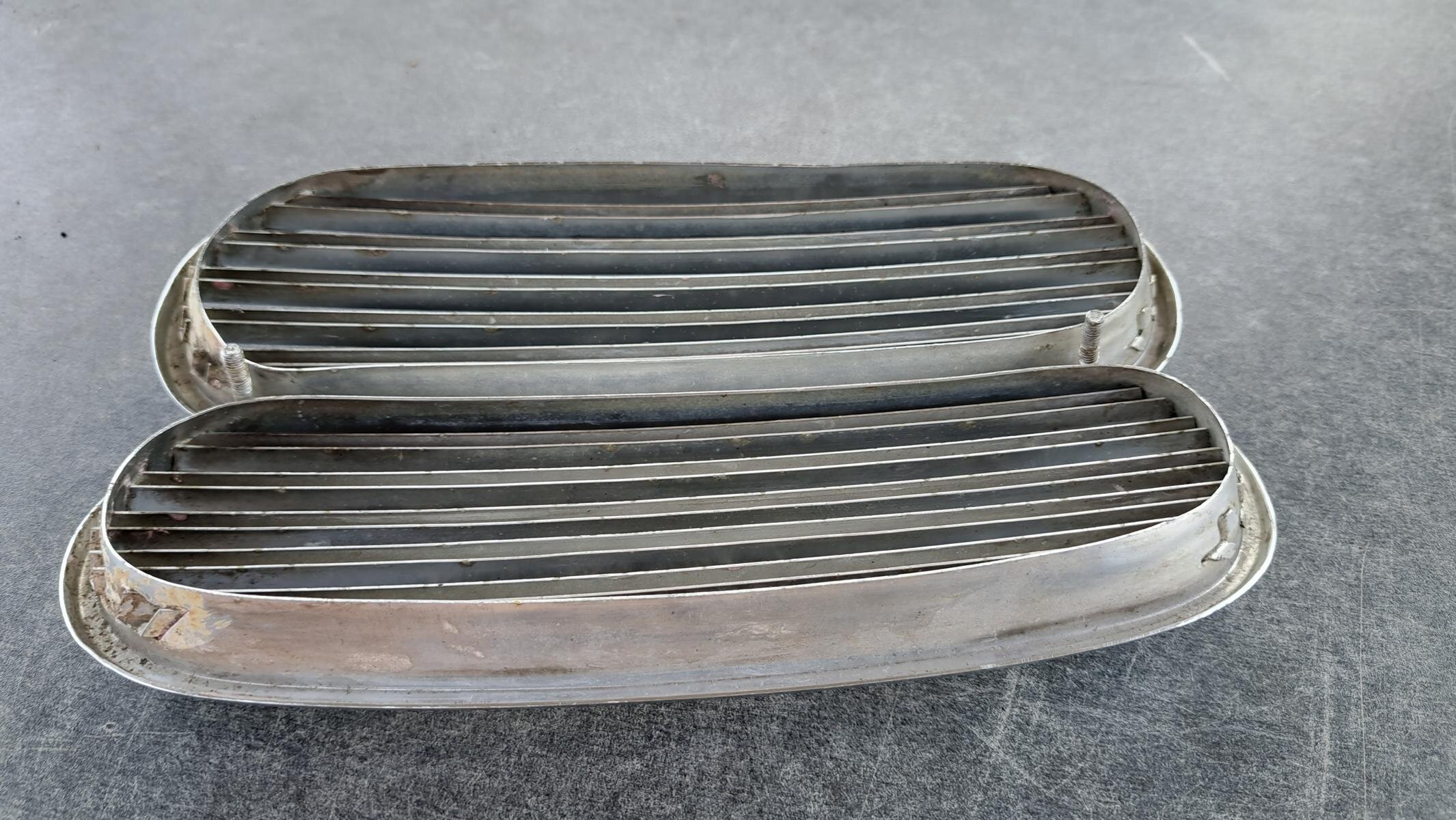 10 slat kidney grill for NK and early 02 1600 |﻿ Body and Interior