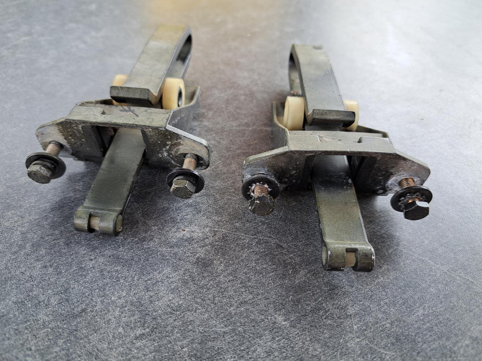 2 door brakes, nice condition |﻿ Body and Interior