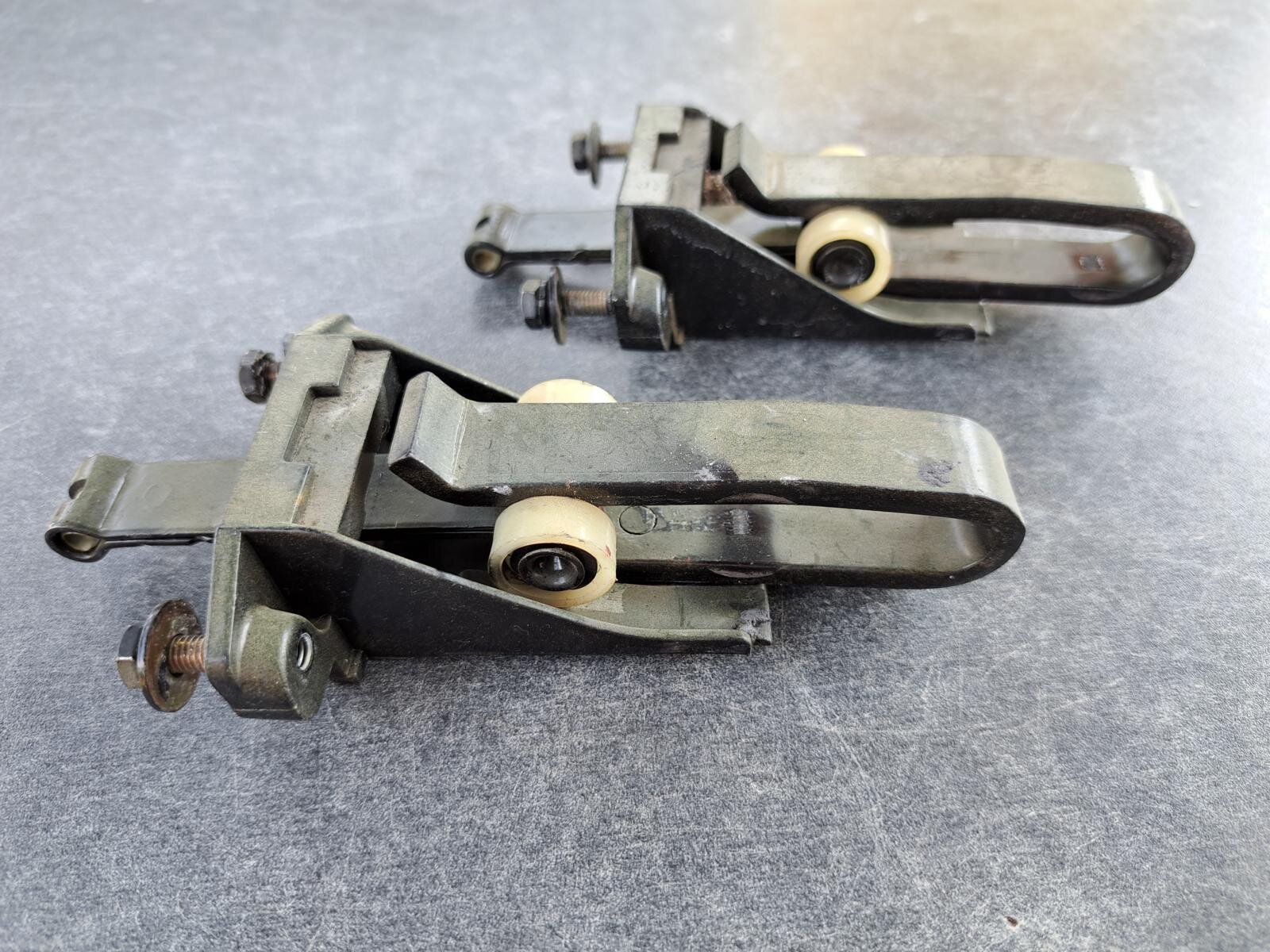 2 door brakes, nice condition |﻿ Body and Interior