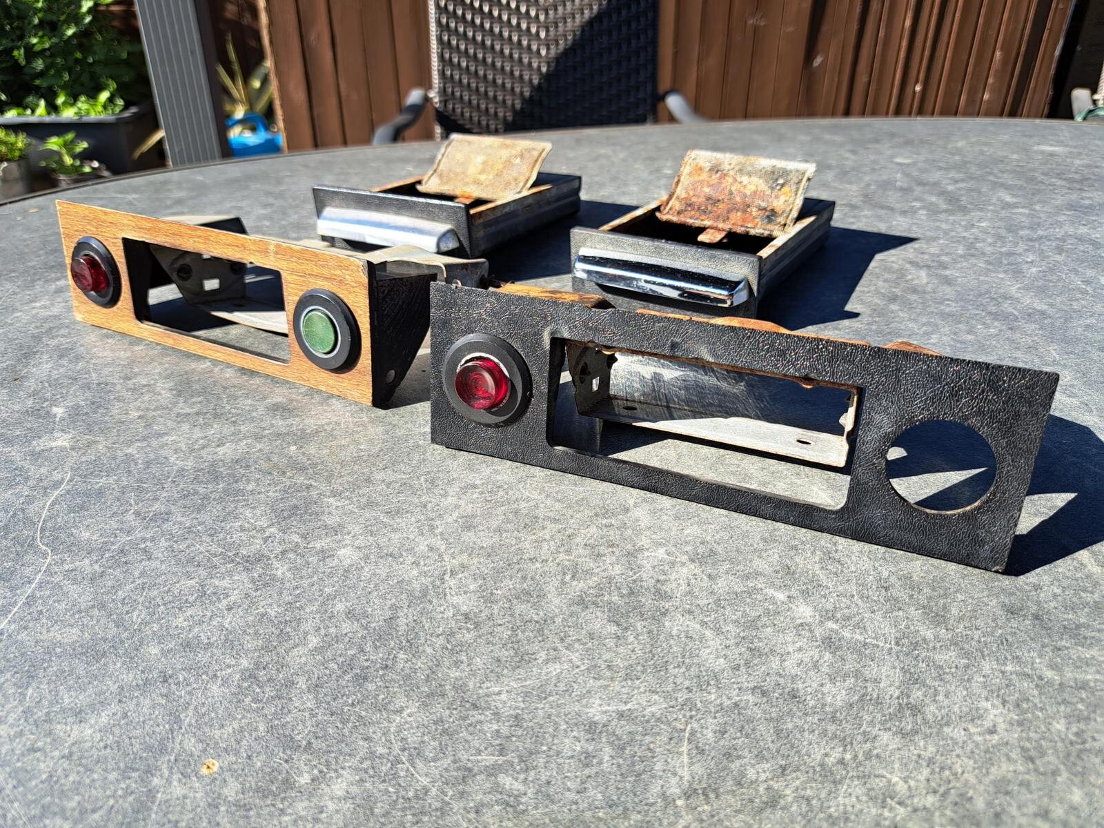 Ash trays w/ mounting frame and hazard switch, black & wood |﻿ Body and ...