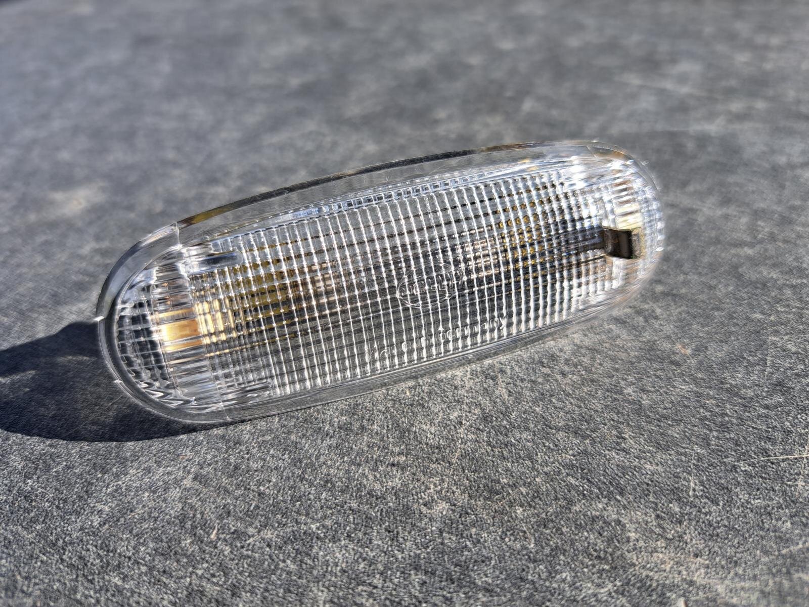 Hella interior light for 02 w/o sunroof (side dome light) - Body and ...