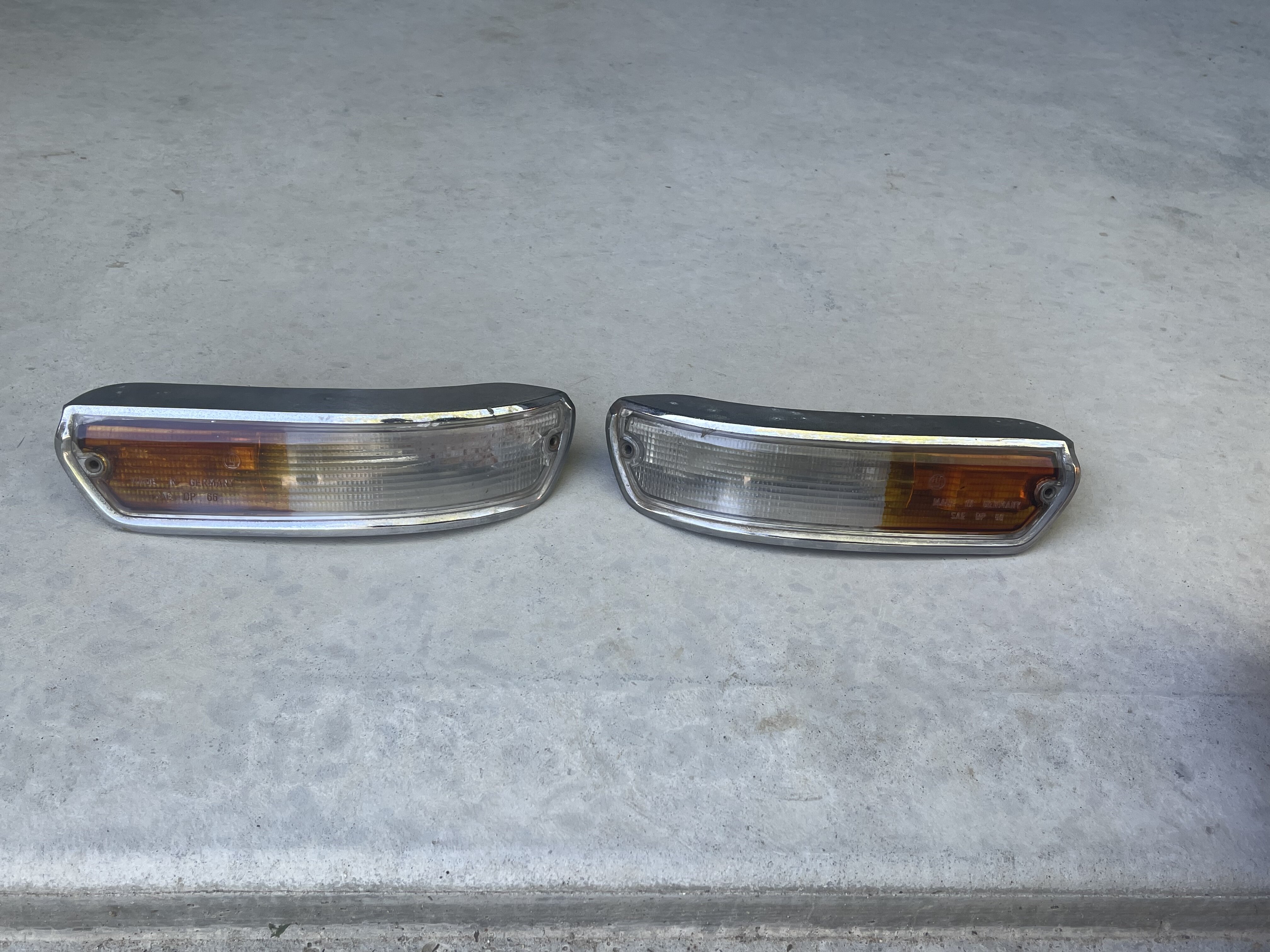 Italian Turn Signals |﻿ Body and Interior