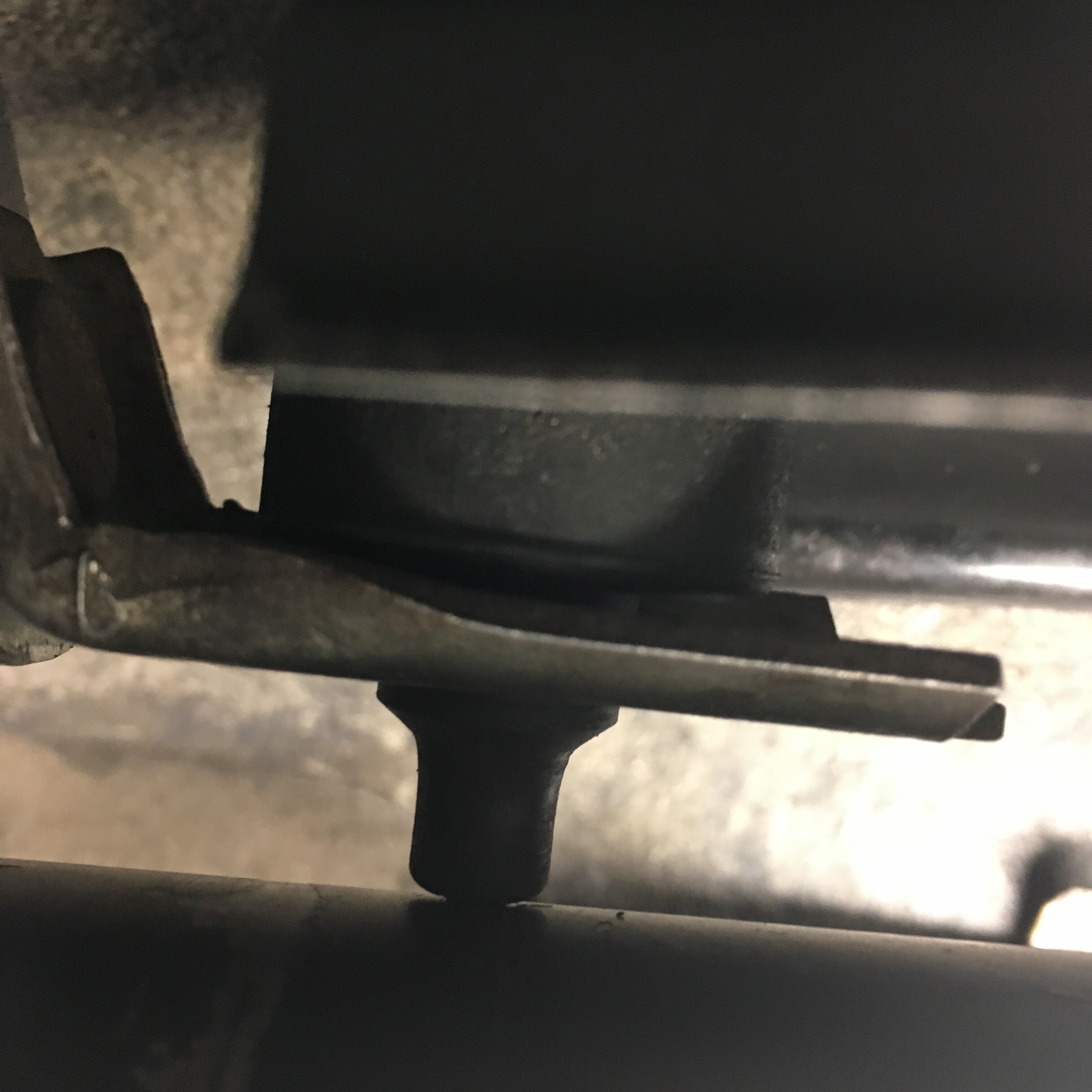 Dangle or brace? - Shifter platform support |﻿ BMW 2002 and other '02