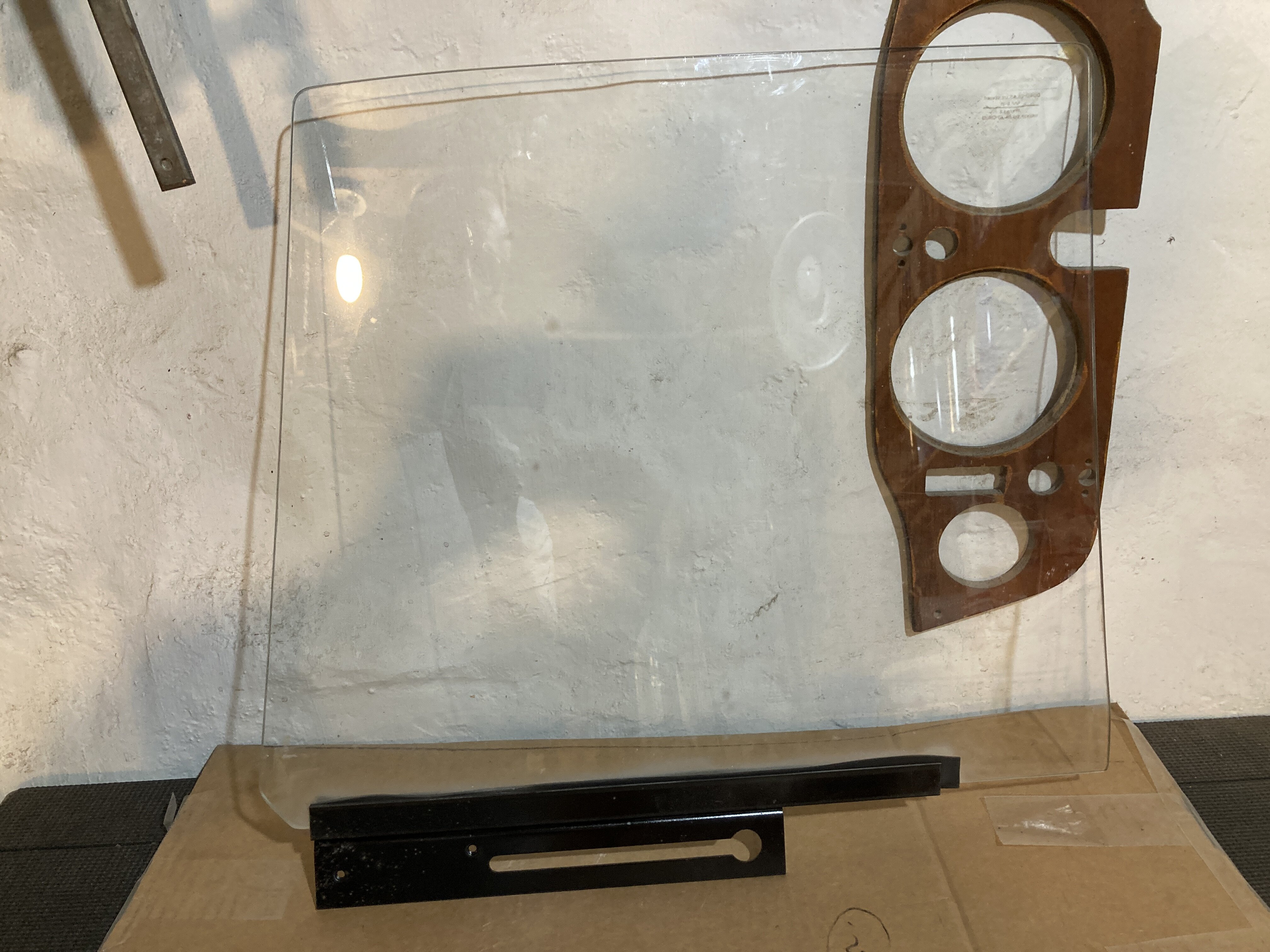 Free coupe window |﻿ Body and Interior